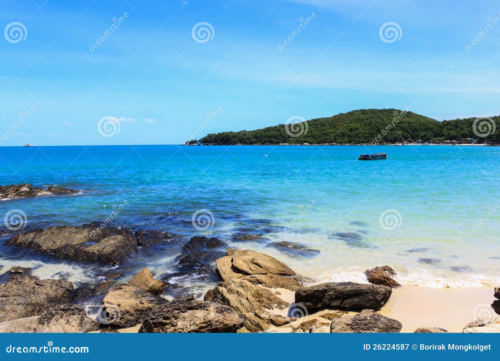 Beautiful Tropical Seascape Stock Image - Image of cloud, blue: 26224587