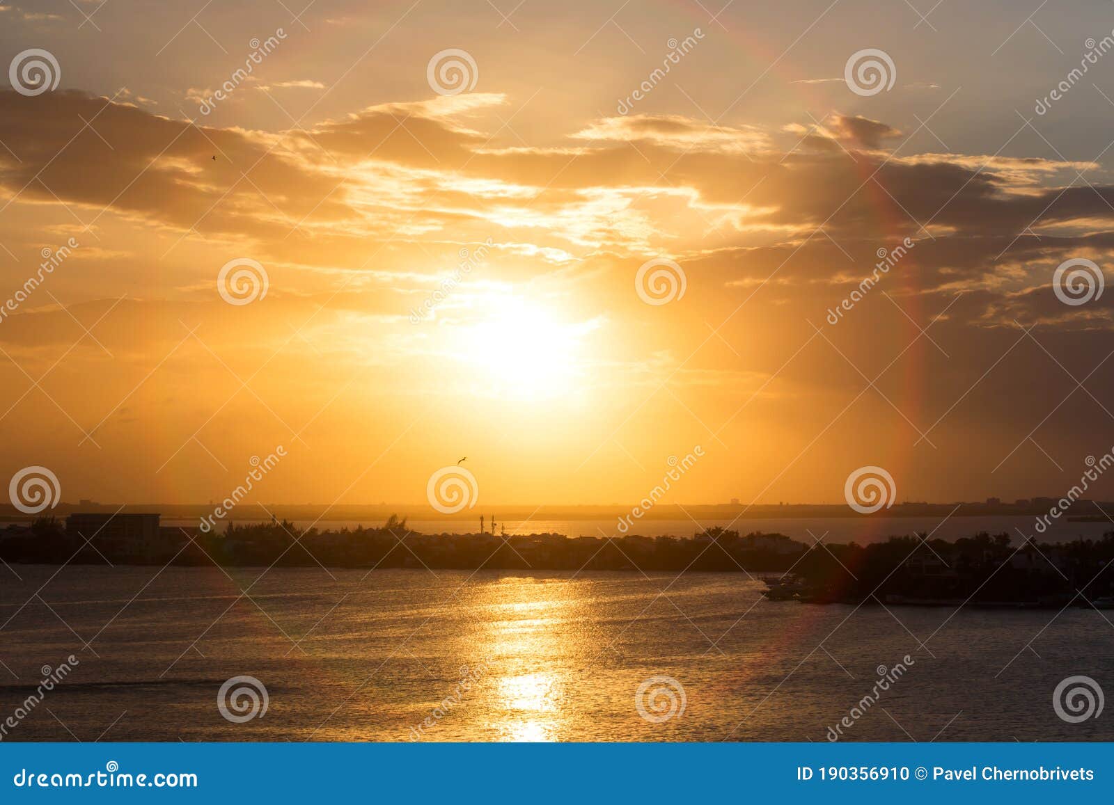 Beautiful tropical sunset stock photo. Image of landscape - 190356910