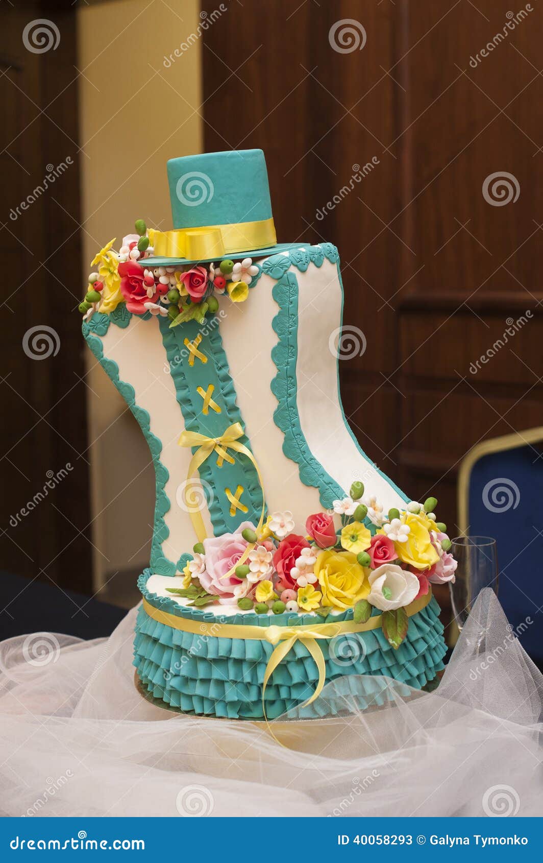 Beautiful Turquoise Wedding Cake Stock Image - Image of meal, banquet ...