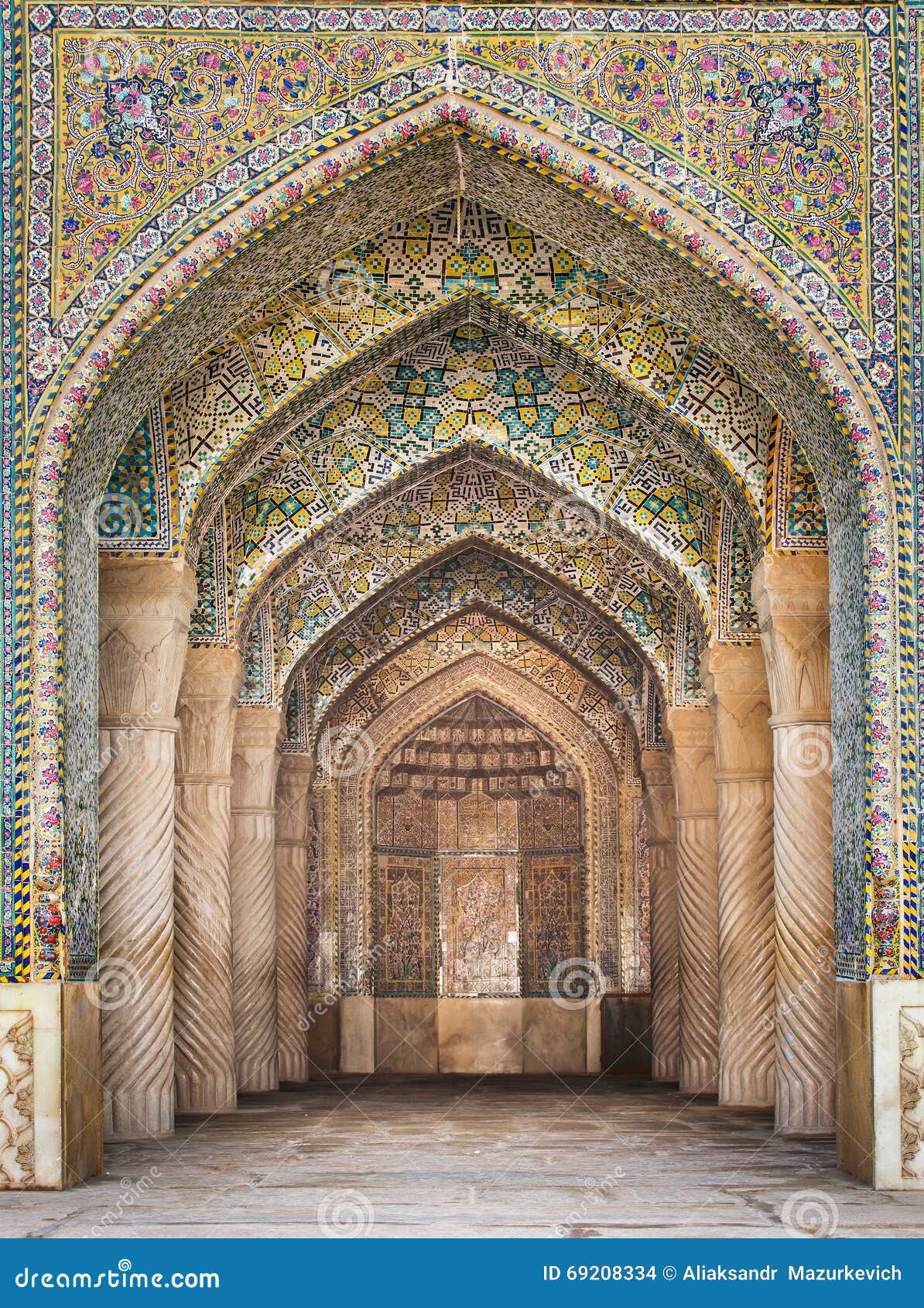 Beautiful Vakil Mosque, Shiraz, Iran Stock Photo - Image of hall ...