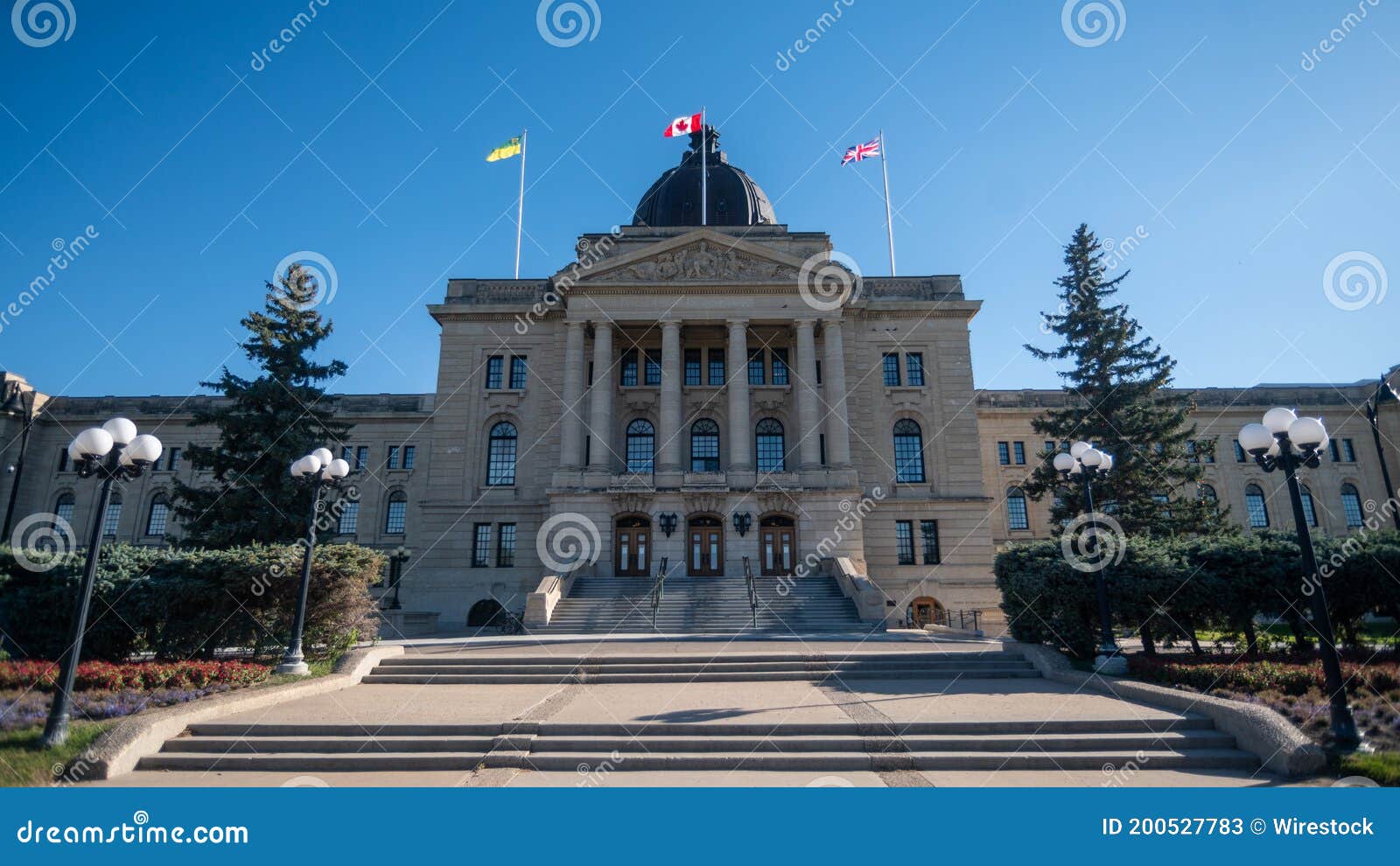 Beautiful View of the Facade of Saskatchewan Legislative Building in ...