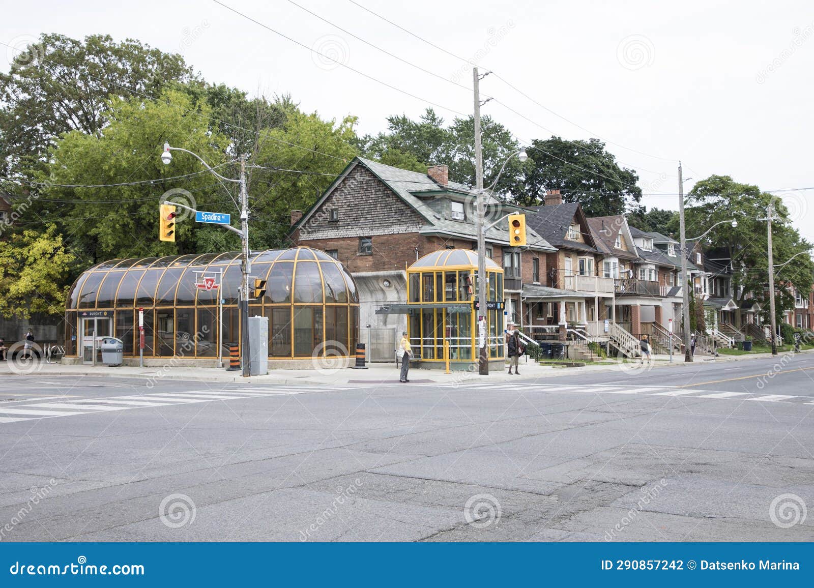 Beautiful View of the Houses in Toronto Editorial Photography - Image ...
