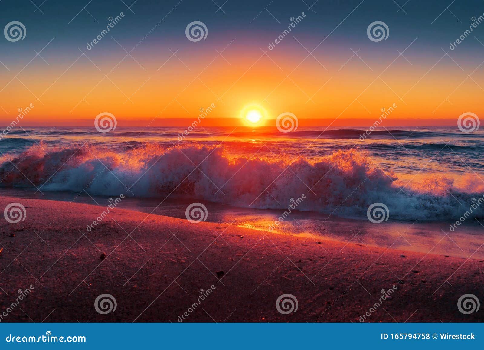 Beautiful View of the Ocean Waves Under the Beautiful Sunset in the ...