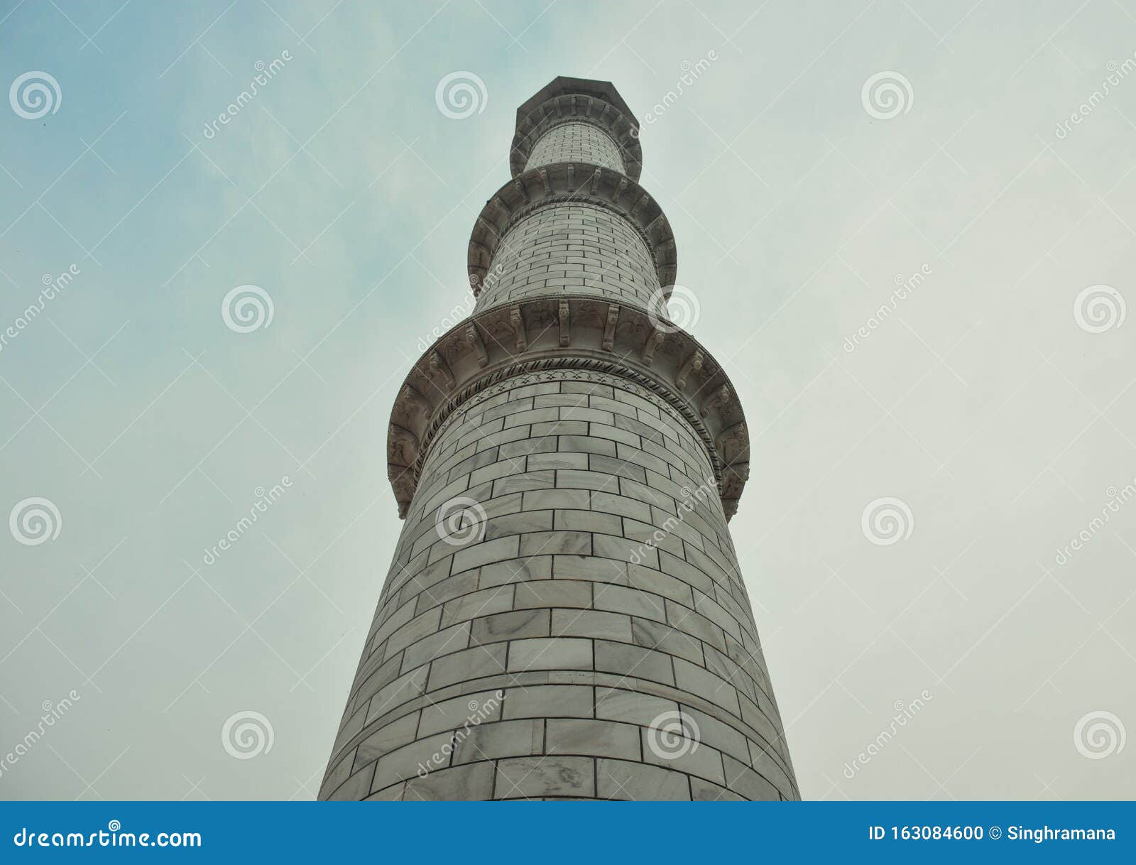 Beautiful View of One Side Tower of Taj Mahal in India Stock Photo ...