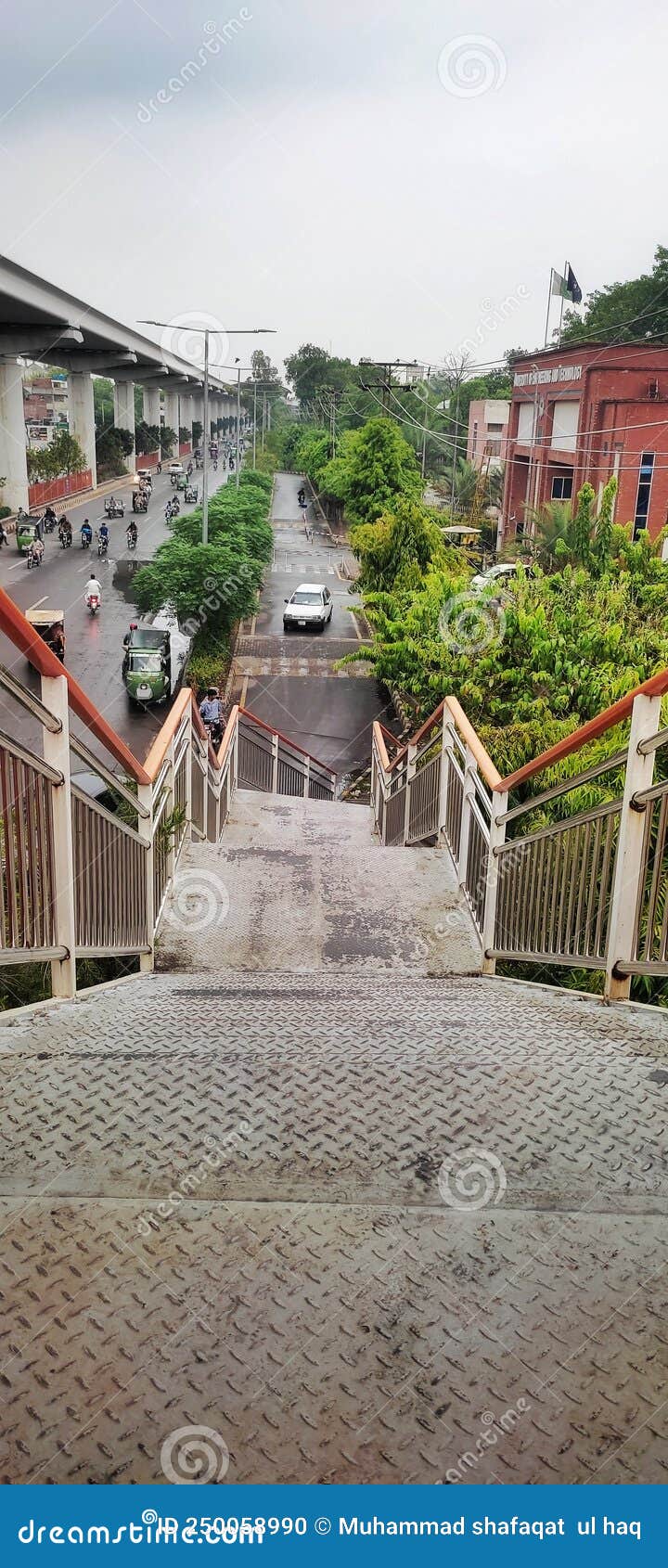 A Beautiful View of UET Lahore Pakistan Editorial Image - Image of ...