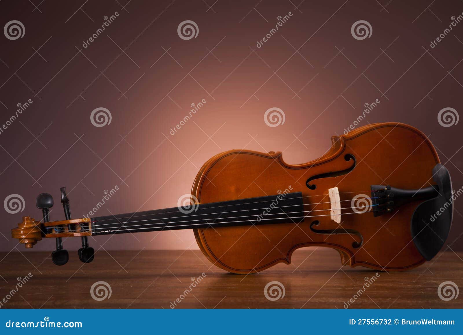 Beautiful violin! stock photo. Image of wood, string - 27556732