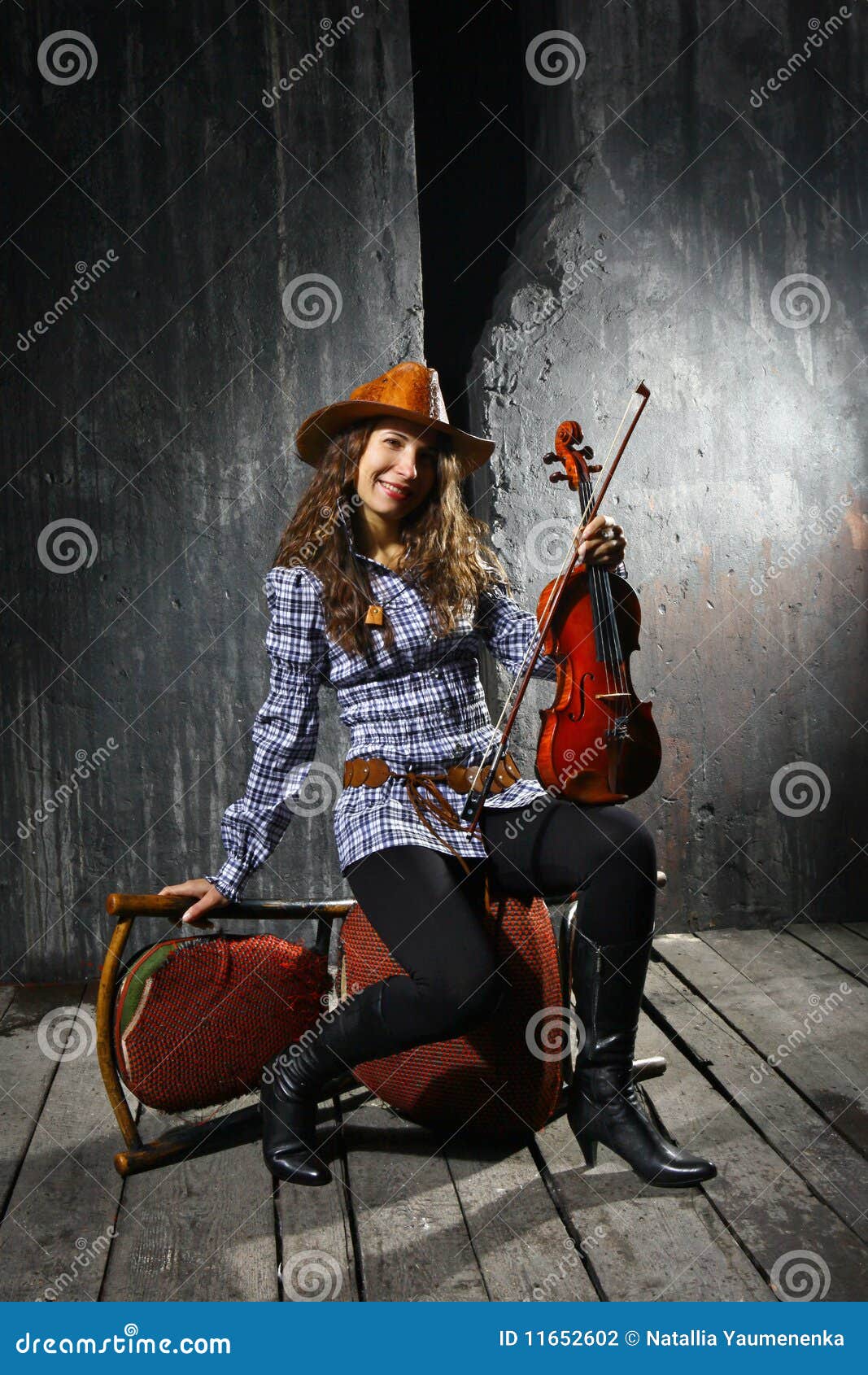 Beautiful Violinist Musician Stock Photo - Image of girl, female: 11652602