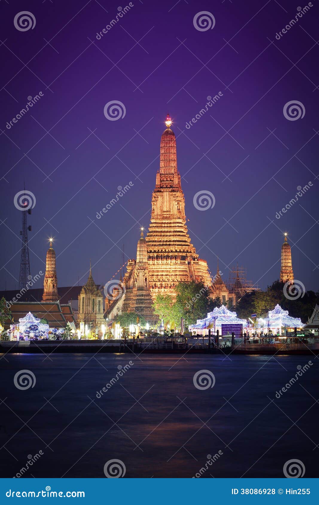 Beautiful Wat Arun stock photo. Image of statue, religious - 38086928