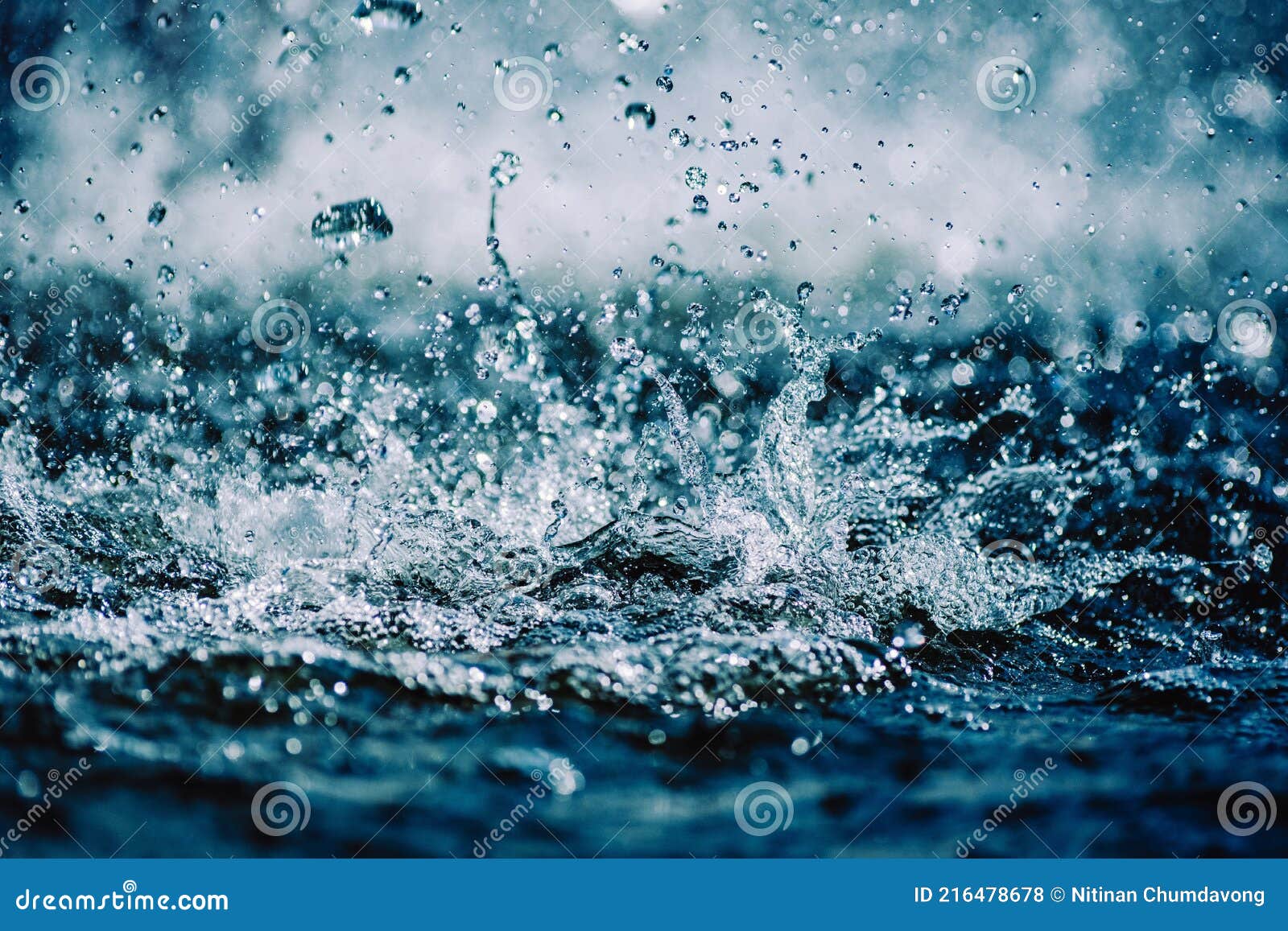 Beautiful Water Splash Background Water Drops To the Ground Spread ...