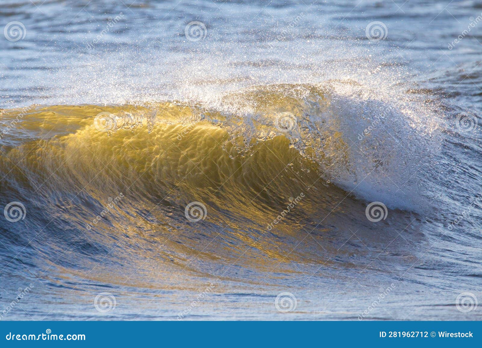 Beautiful Wave Rolls in Towards the Shore, Creating an Impressive ...