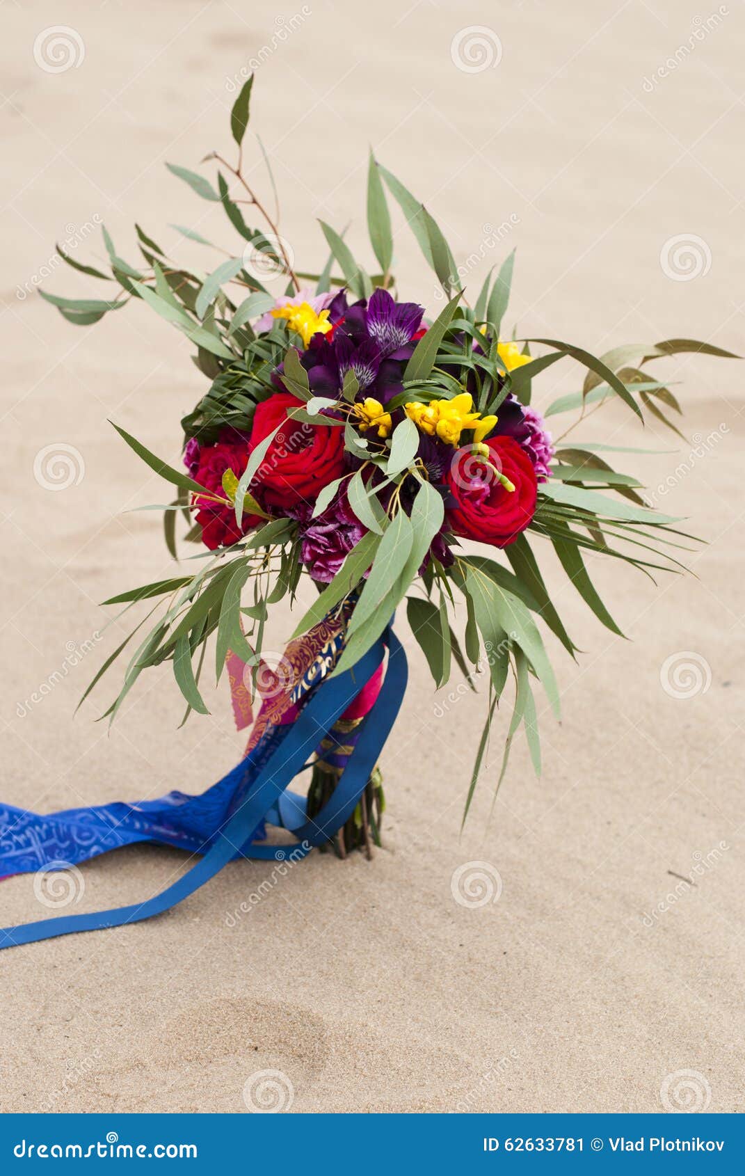 Beautiful Wedding Bouquet in the Desert Sand Stock Image - Image of ...