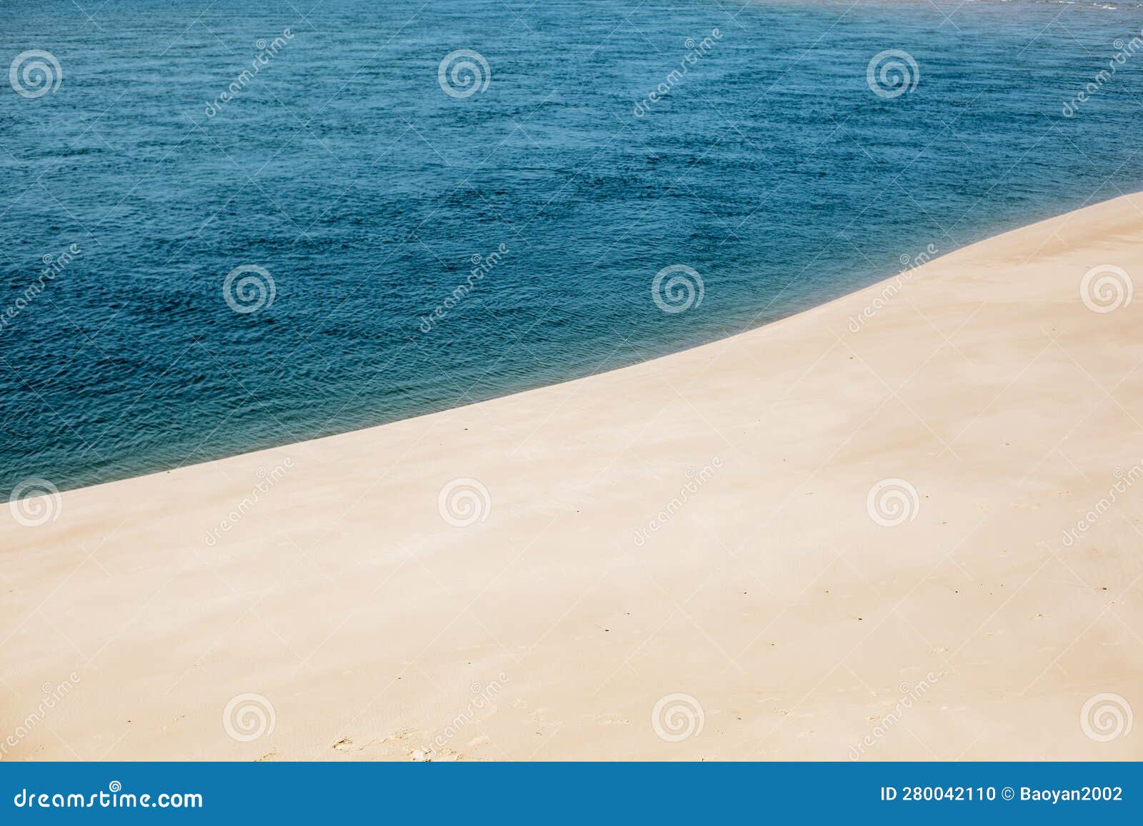 Beautiful White Sand Beach and Deep Blue Ocean Stock Photo - Image of ...