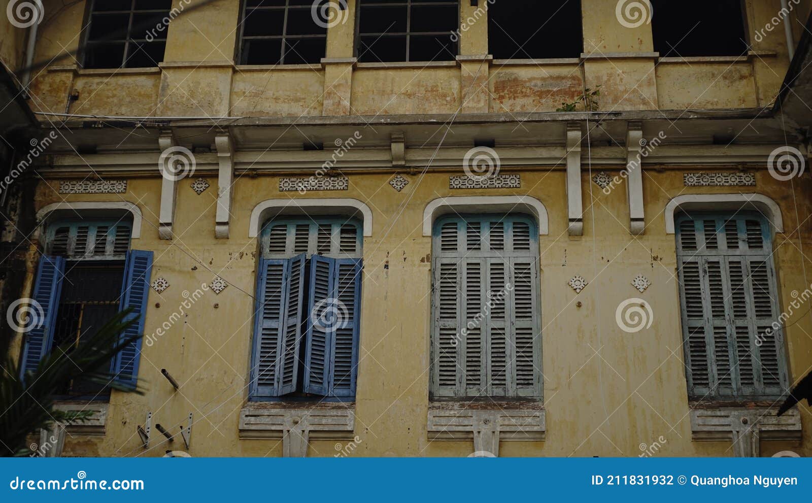 Windows In An Old Mansion Royalty-Free Stock Photography ...