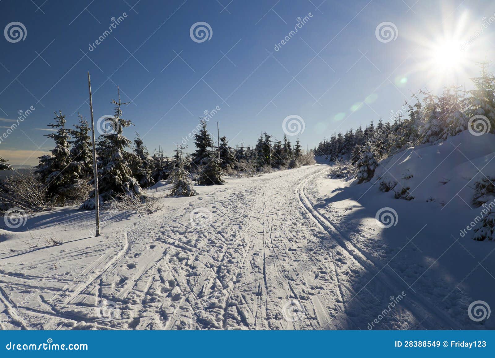 Beautiful winter day stock image. Image of scene, europe - 28388549