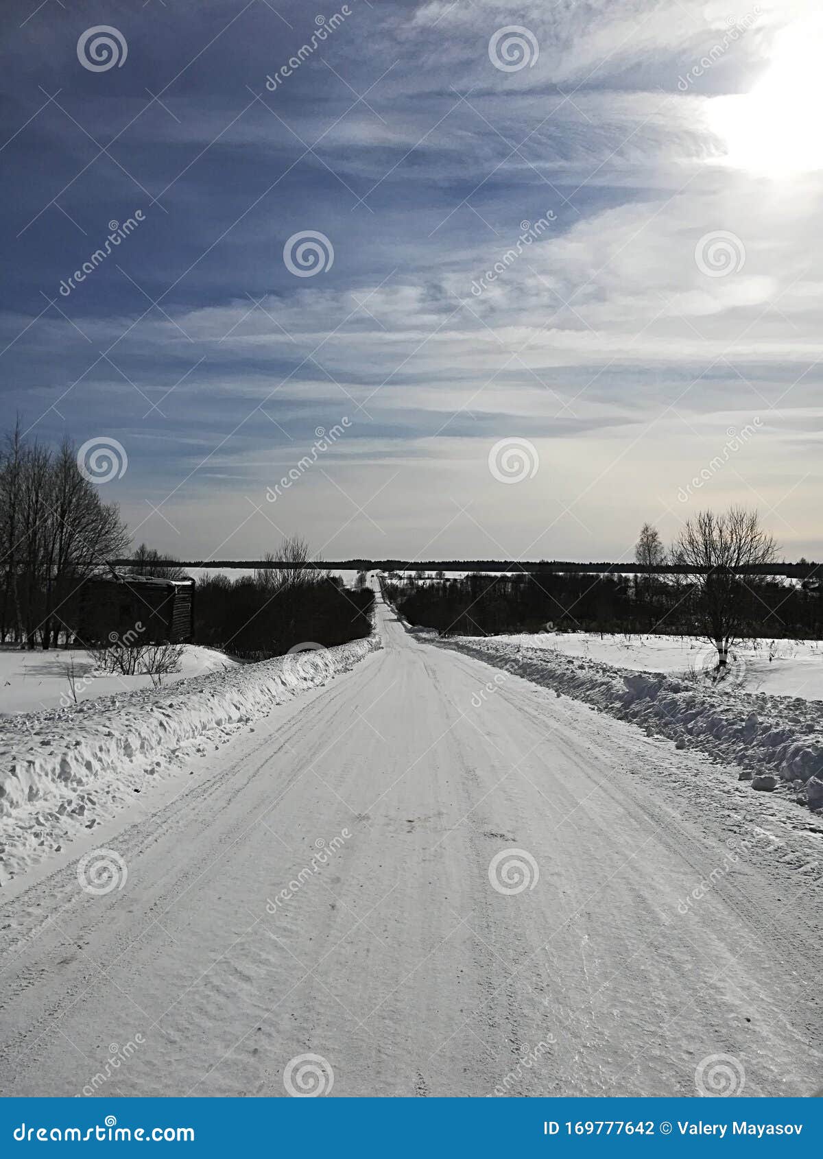 Beautiful Winter Road in Russia Stock Photo - Image of winter, road ...
