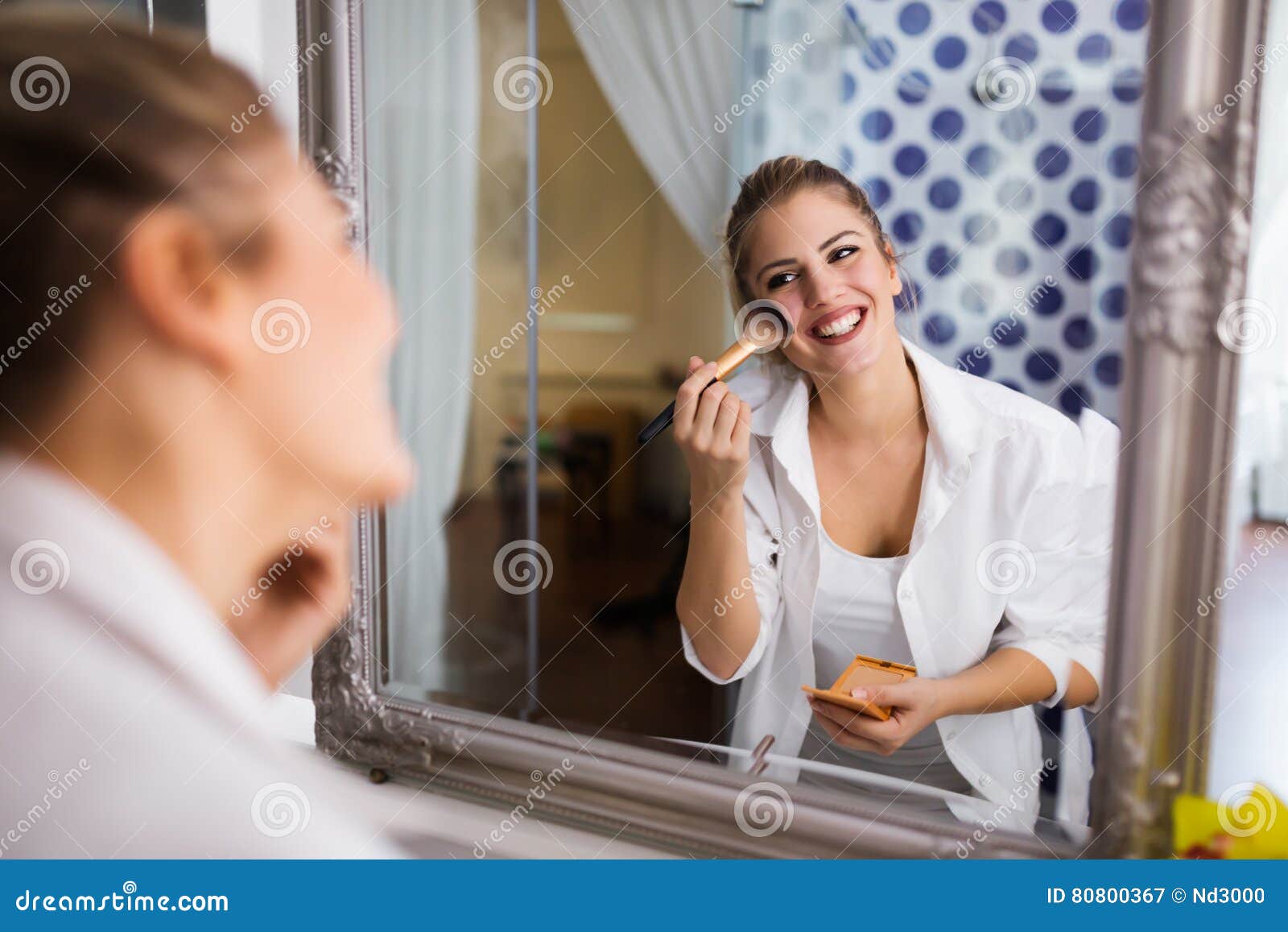 Beautiful Woman Applying Makeup Stock Image - Image of apply, lips ...