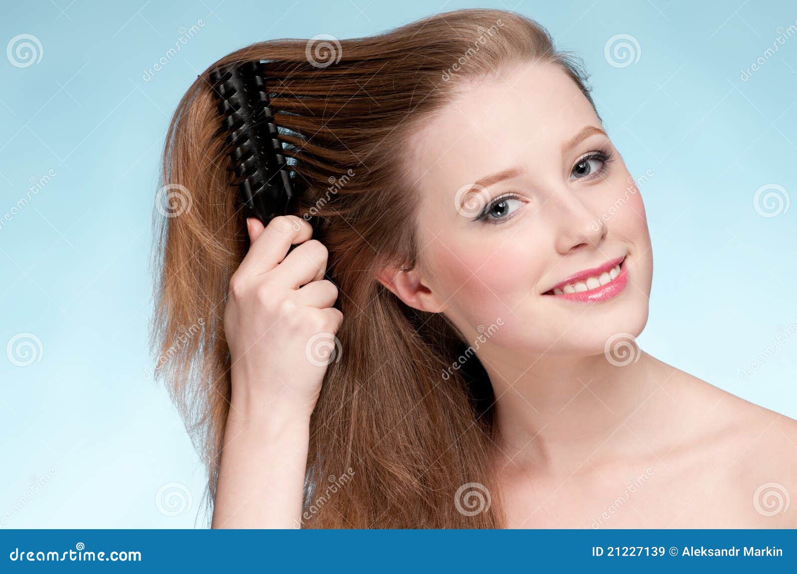 Beautiful woman with comb stock image. Image of comb - 21227139