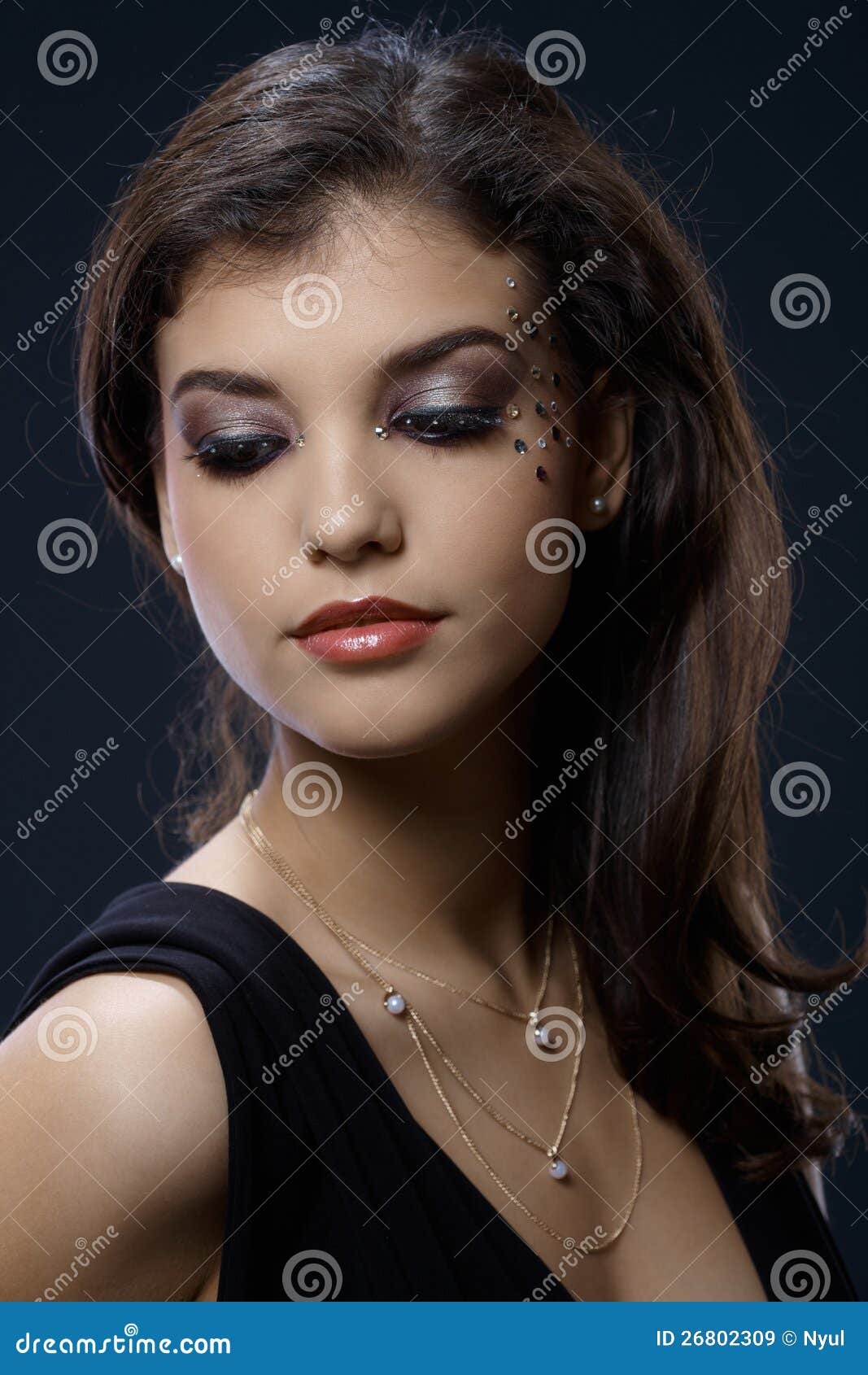 Beautiful Woman in Glamorous Makeup Stock Image - Image of attractive ...