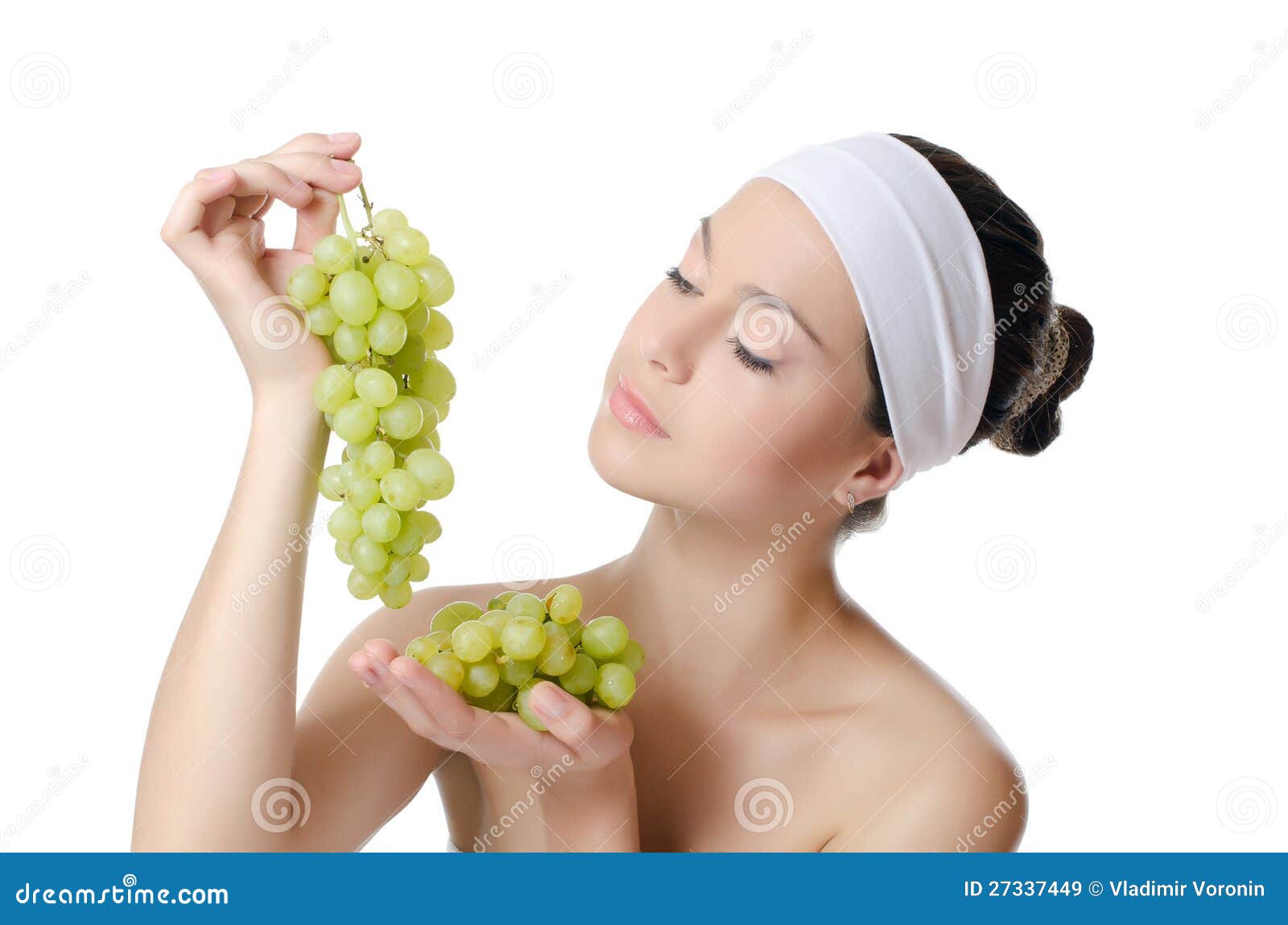 The Beautiful Woman with Grapes Stock Image - Image of fresh, green ...