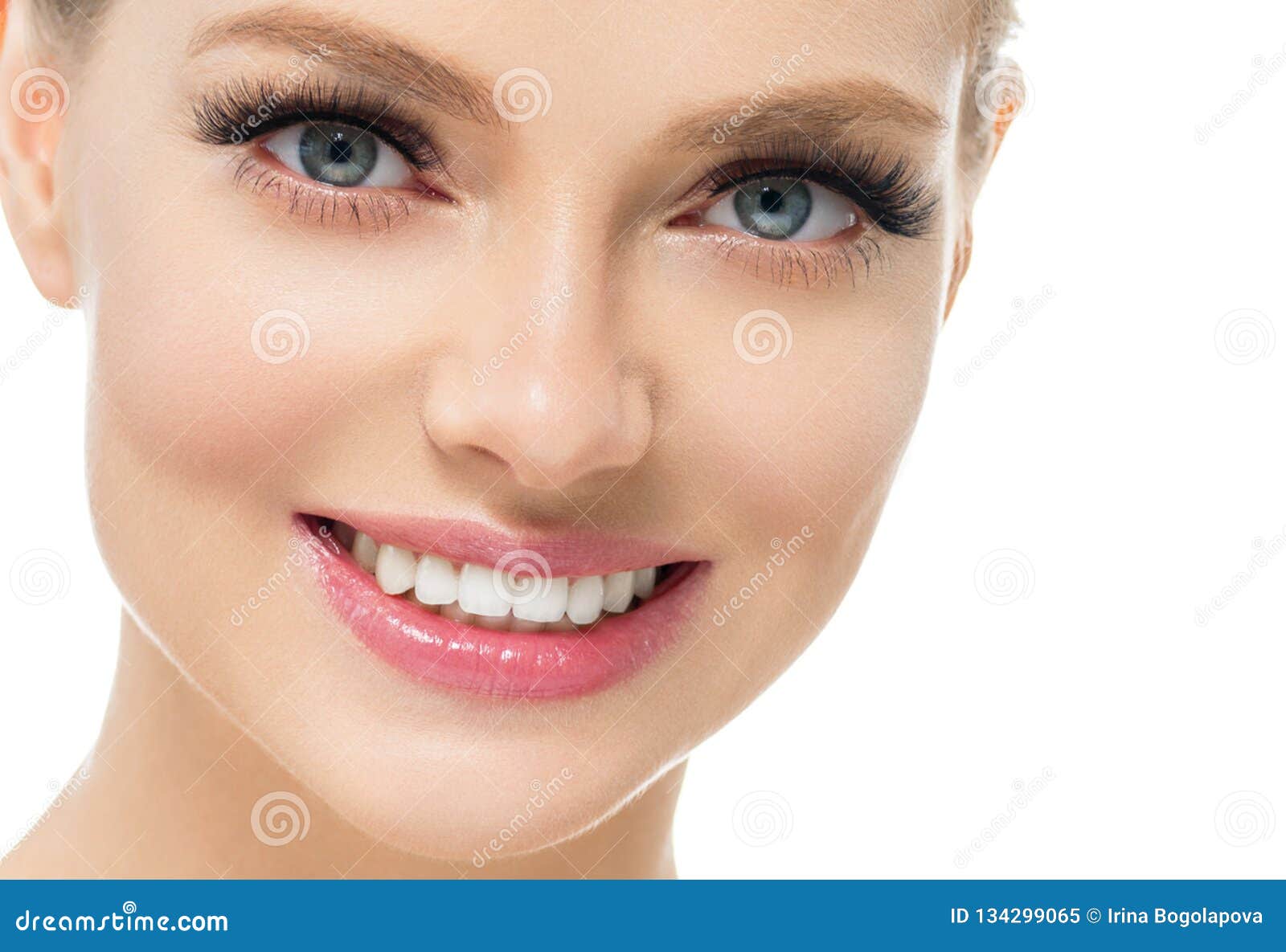 Beautiful Woman With Healthy Skin Natural Makeup Blonde Hair Beauty