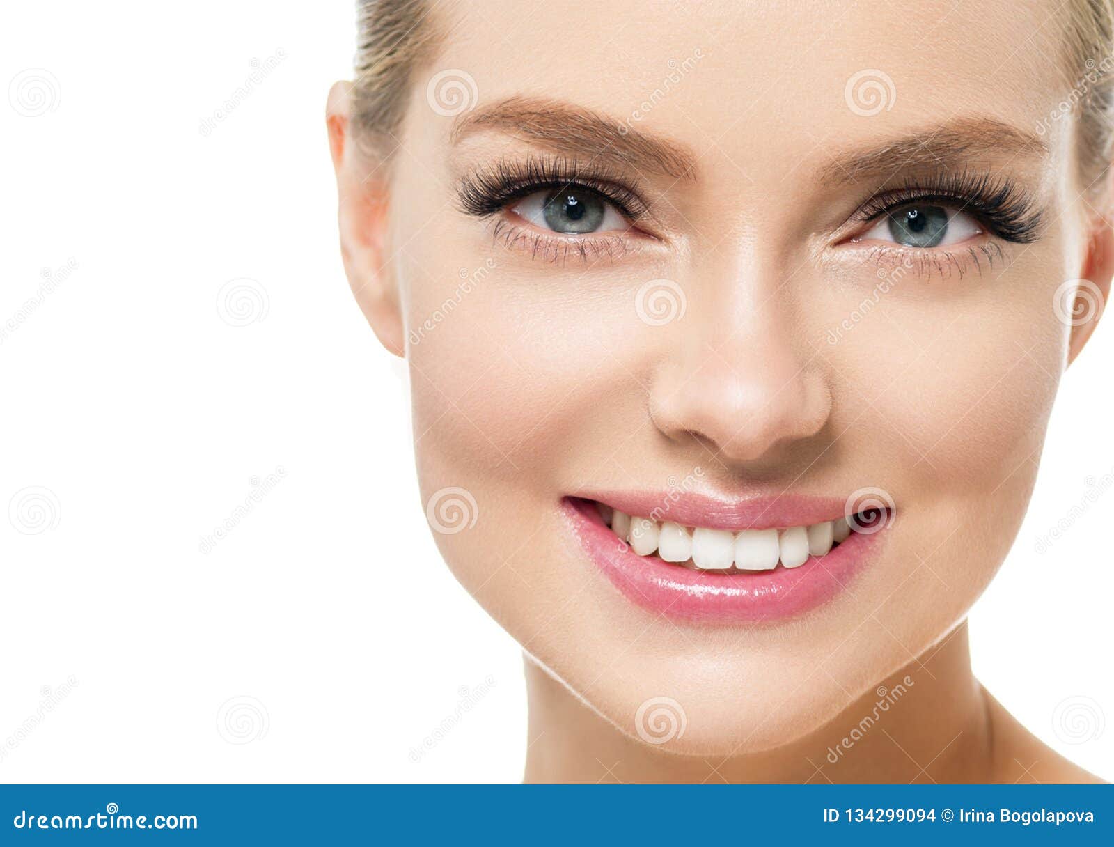 Beautiful Woman With Healthy Skin Natural Makeup Blonde Hair Beauty