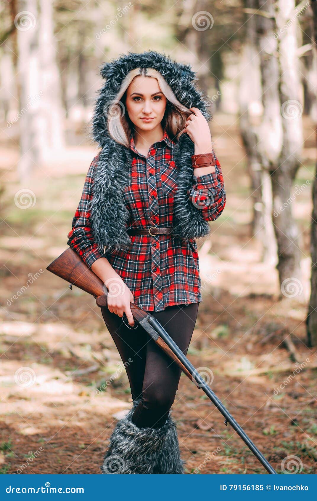 Beautiful Woman Hunter in Forest with Gun Stock Image - Image of hunter ...
