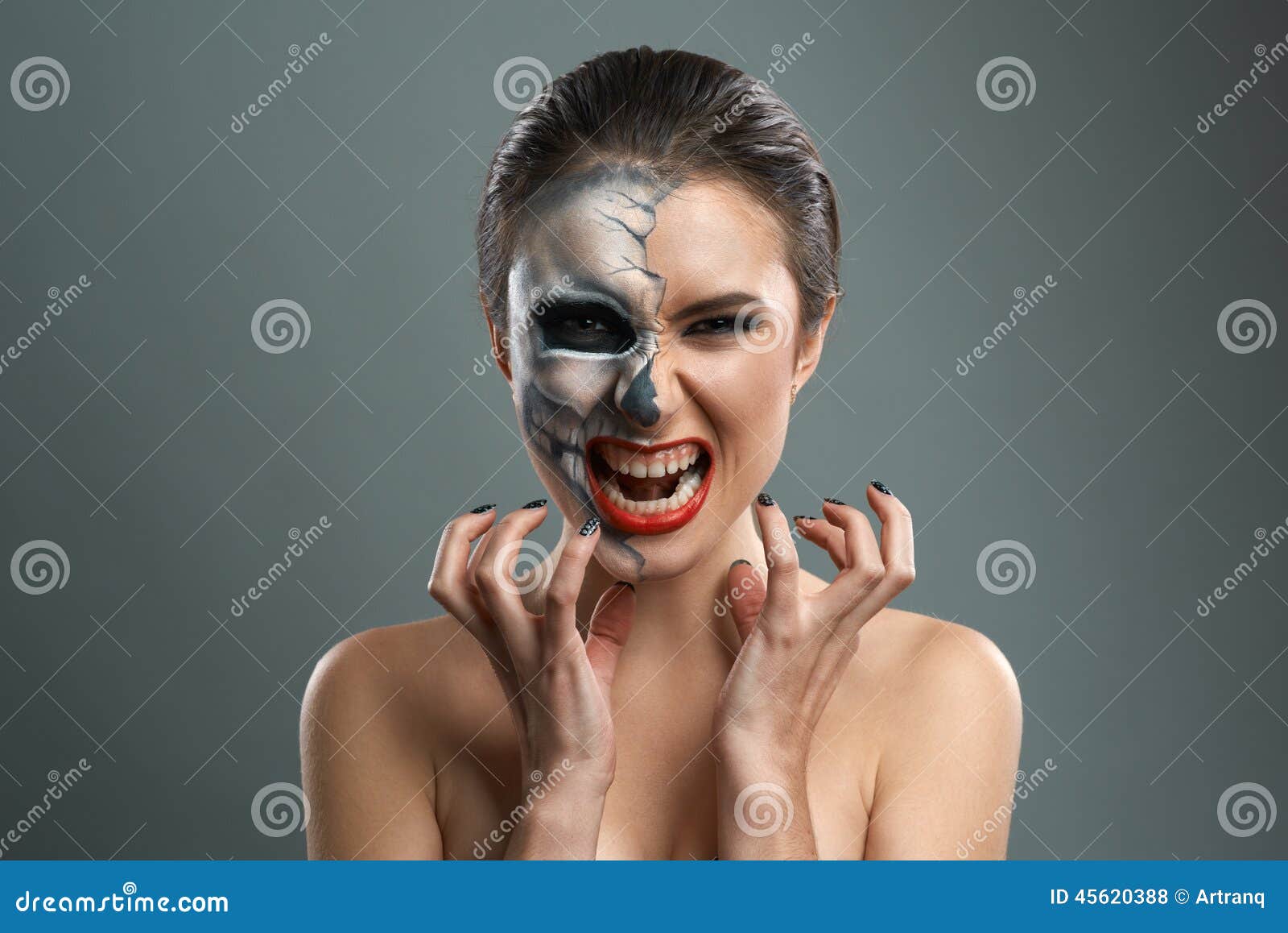 Screaming Skeleton In Coffin Stock Photography | CartoonDealer.com #6532022