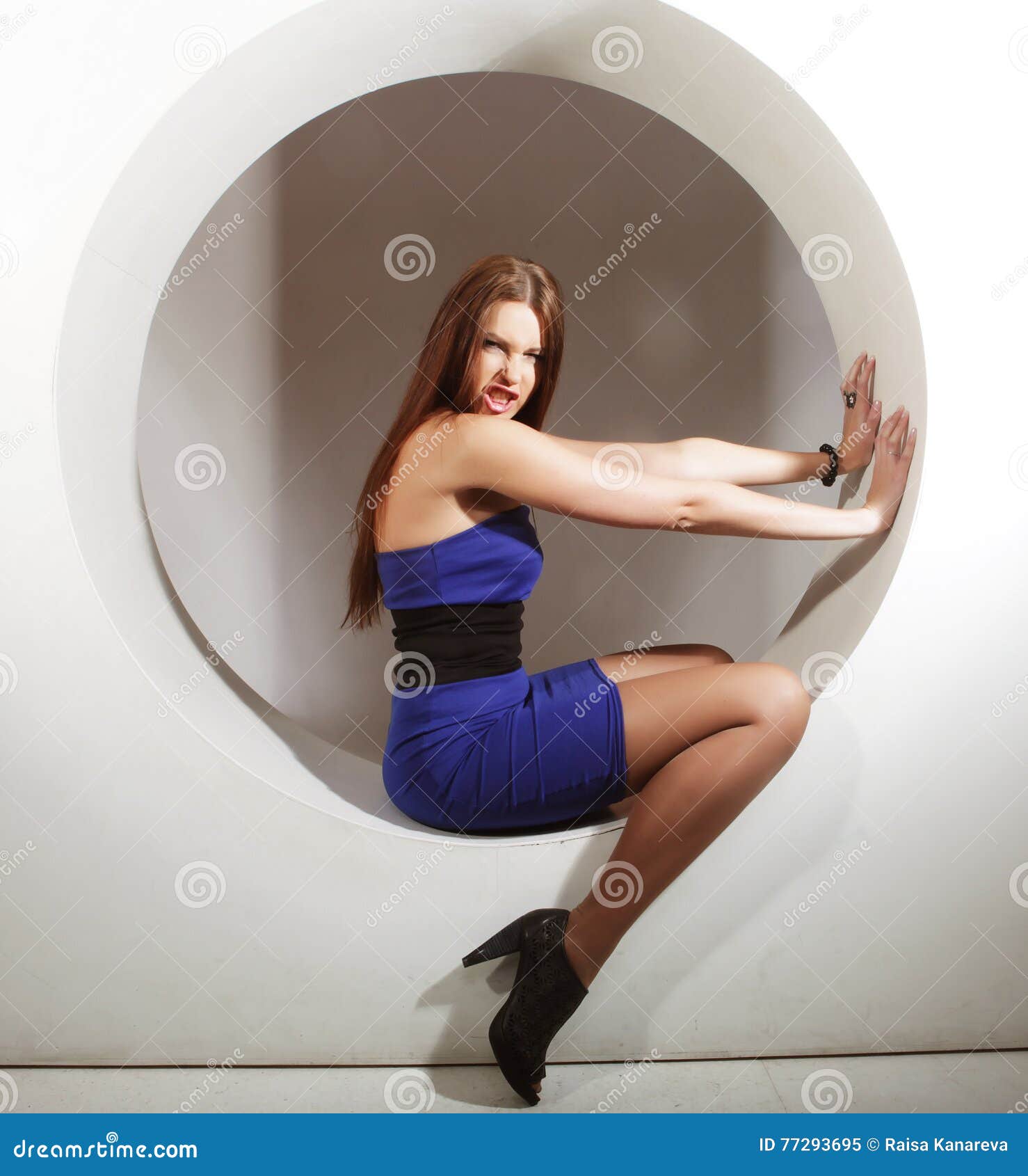 Beautiful Woman Posing in Circle Stock Image - Image of glamour, posing ...