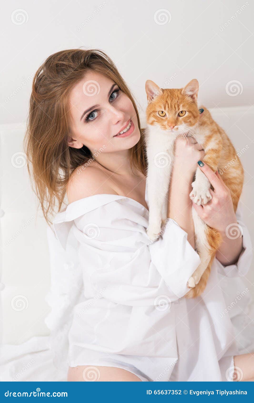 Beautiful Woman with a Red Cat Stock Photo - Image of female, posing ...