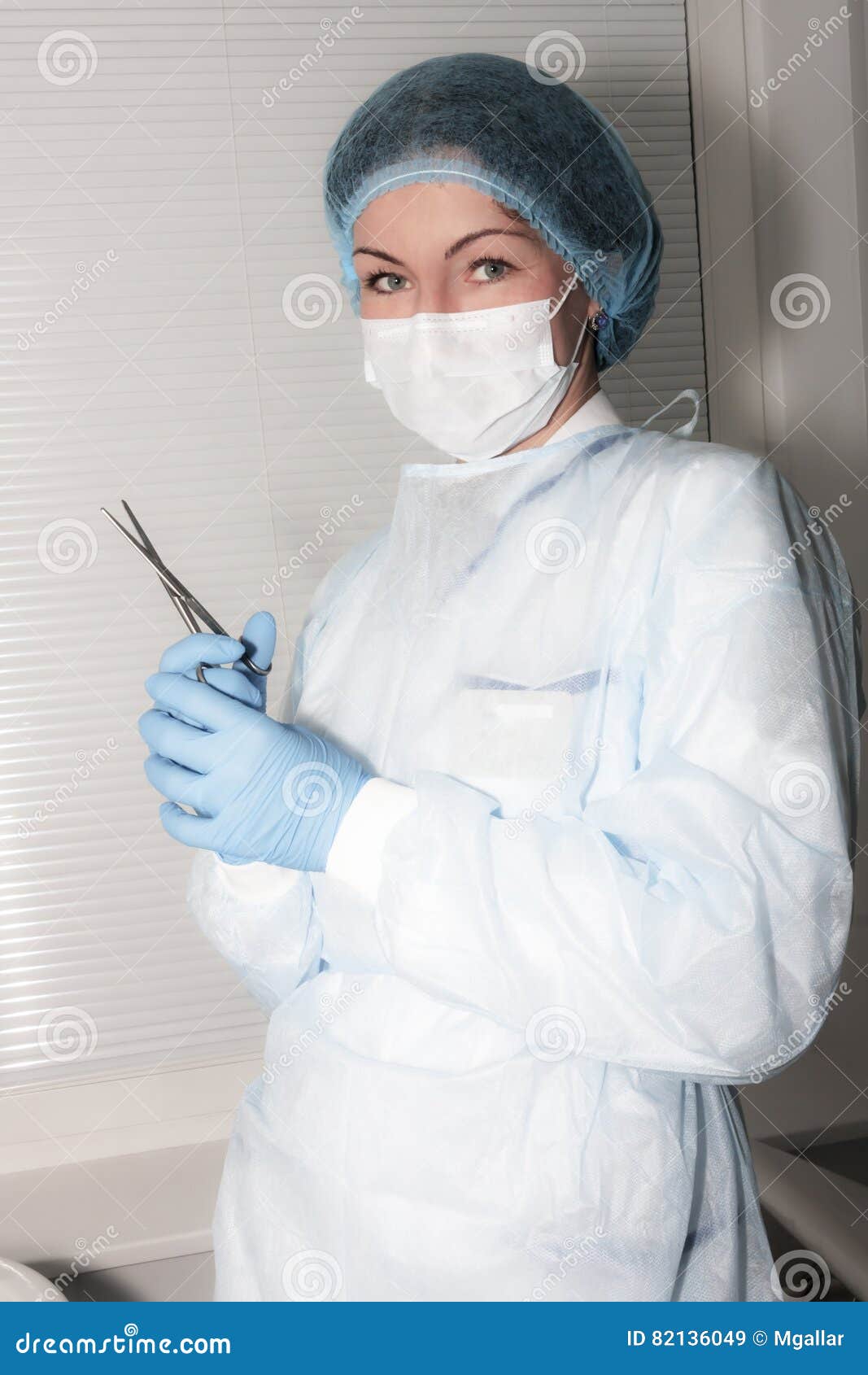 Beautiful Woman Surgeon Ready To Work Stock Image - Image of medicine ...