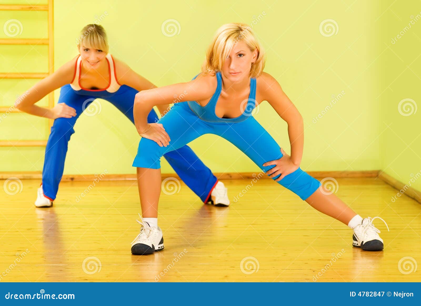Beautiful women exercising stock image. Image of beautiful - 4782847