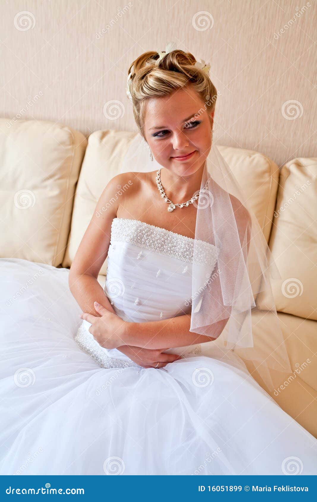 Beautiful young bride stock image. Image of female, event - 16051899
