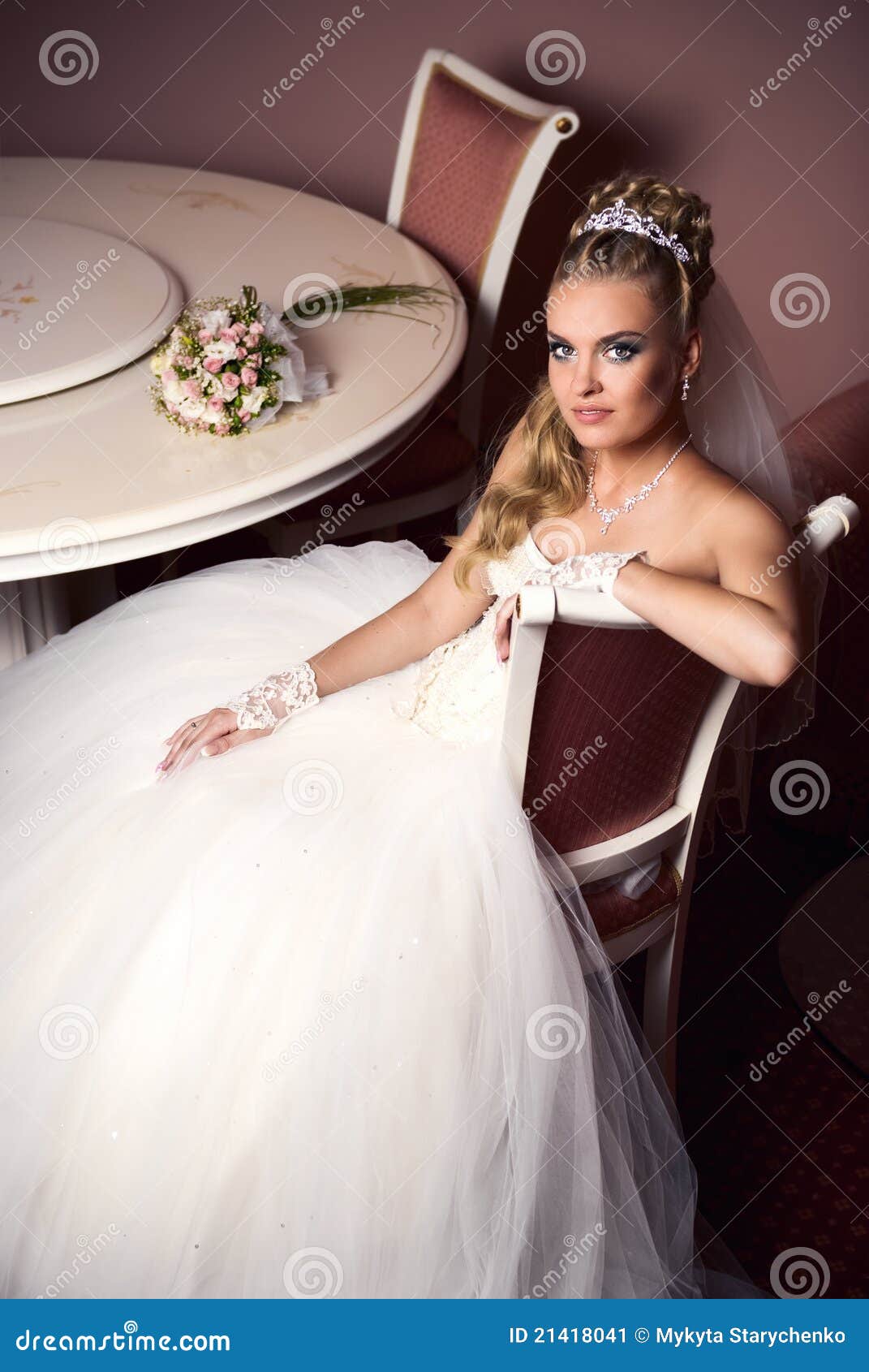 Beautiful young bride stock image. Image of body, indoor - 21418041