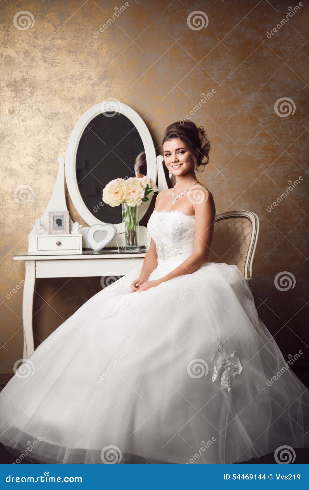 Beautiful Young Bride Sitting Near Mirror Stock Photo - Image of ...