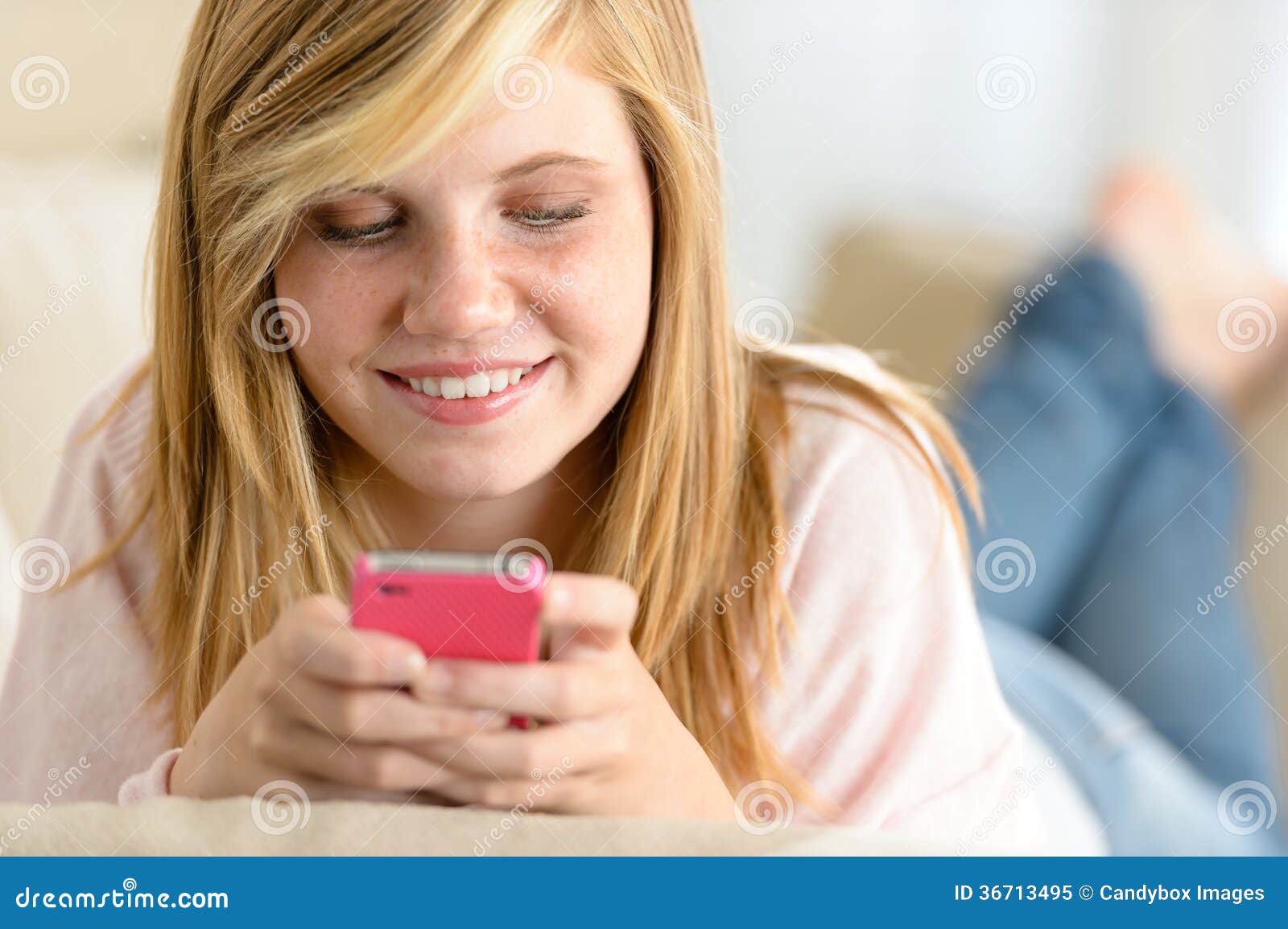 Beautiful Young Girl Texting on Her Cellphone Stock Image - Image of ...