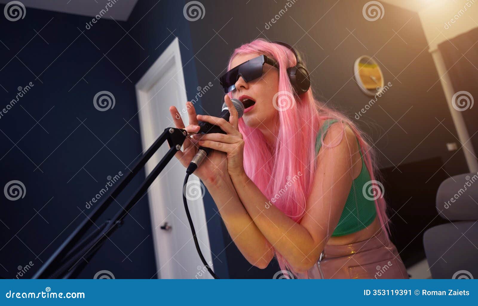 Beautiful Young Singer and Musician Broadcast from Her Home Studio ...