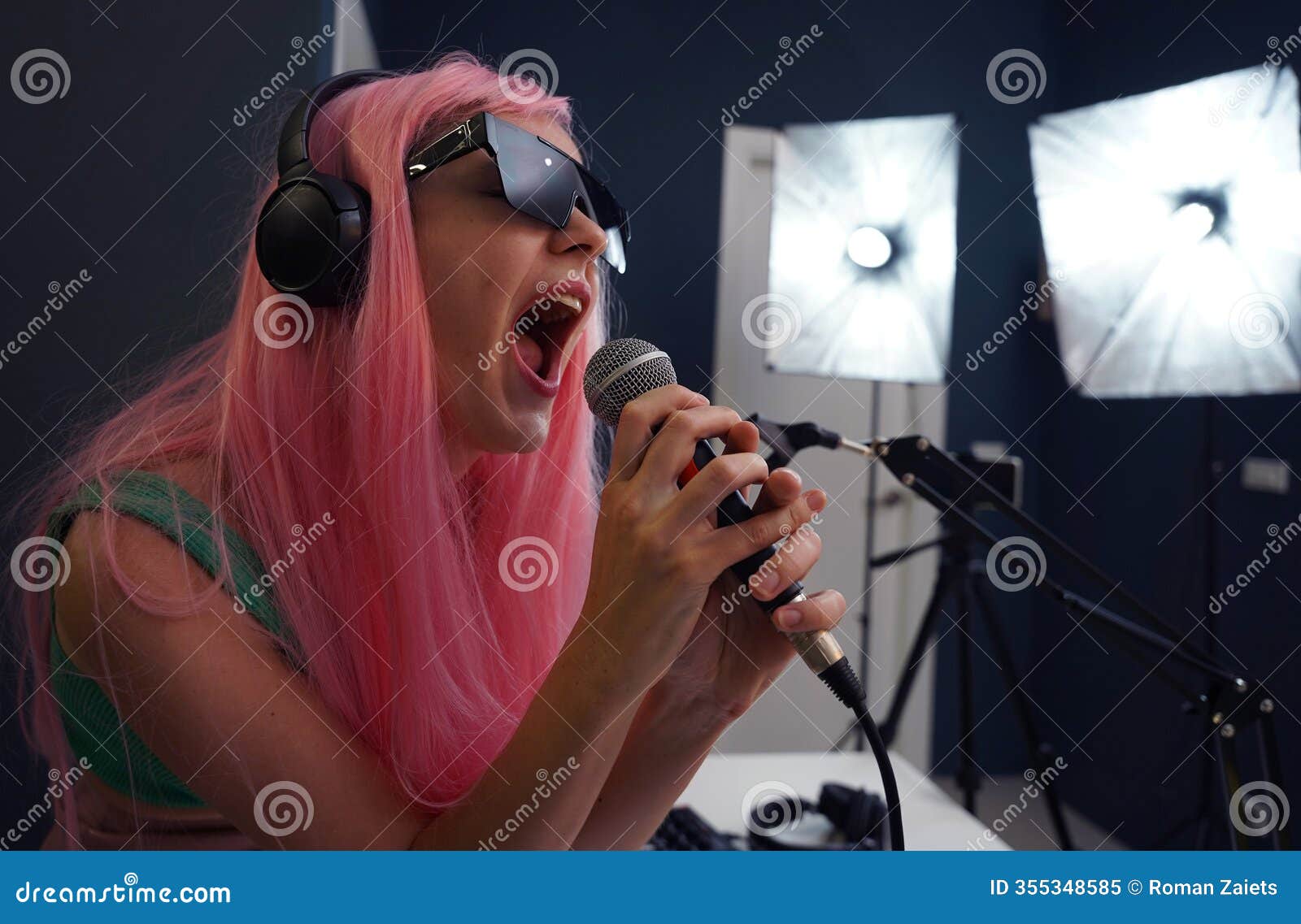 Beautiful Young Singer and Musician Broadcast from Her Home Studio ...