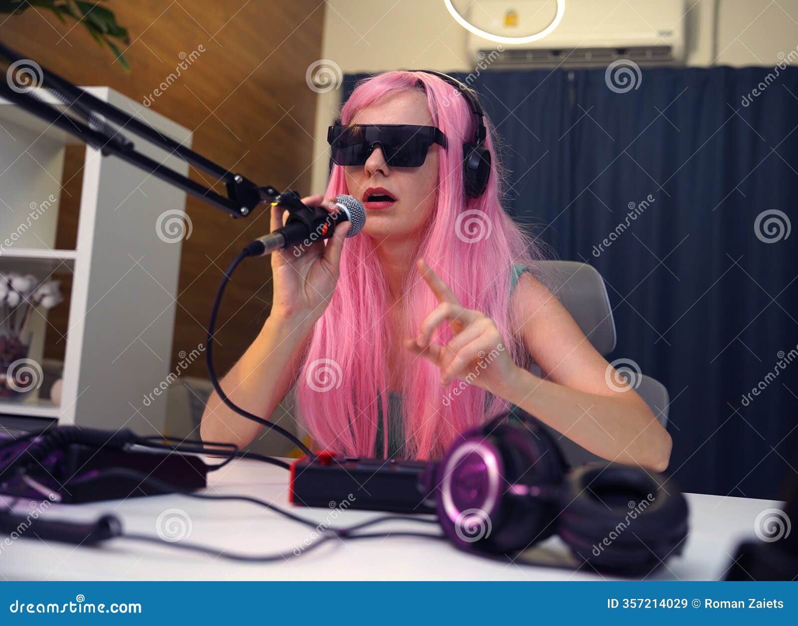 Beautiful Young Singer and Musician Broadcast from Her Home Studio ...