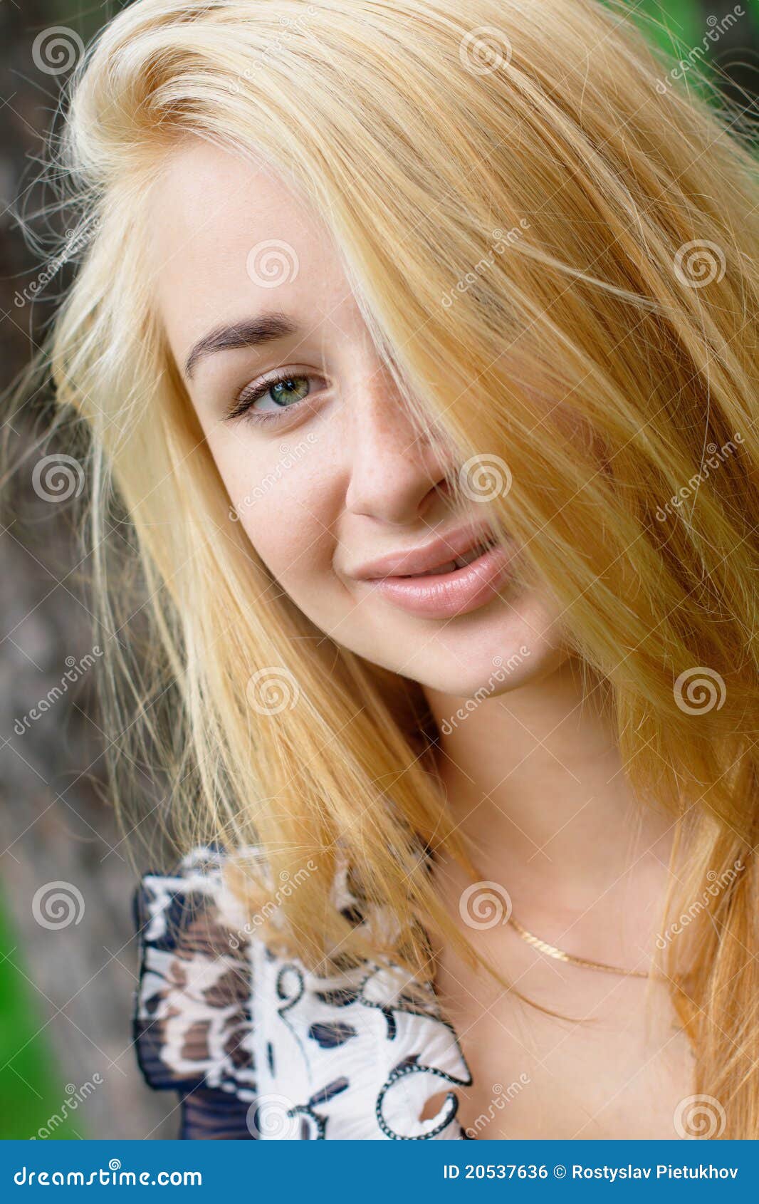 Beautiful Young Smiling Girl Stock Photo - Image of girl, nice: 20537636
