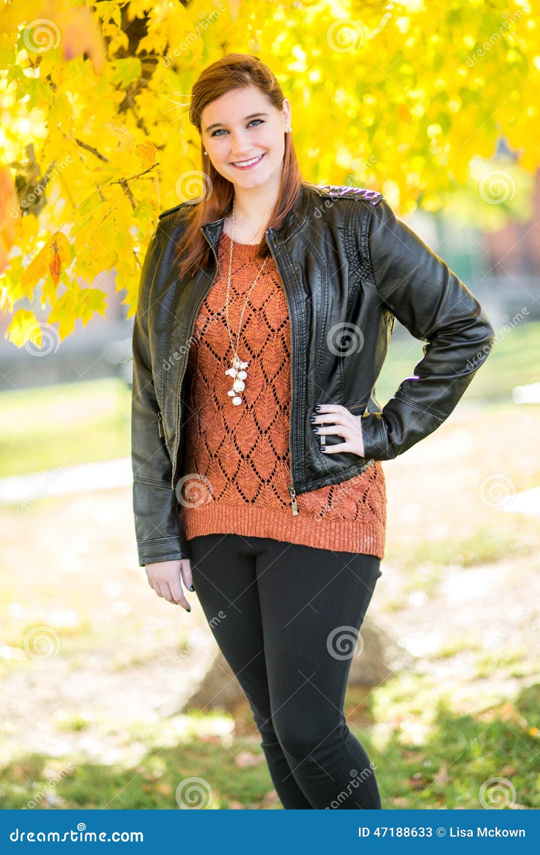 Beautiful Young Woman in the Fall Stock Image - Image of outdoor ...