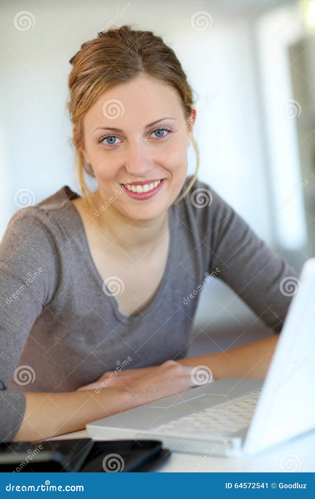 Beautiful Young Woman at Home Working on Laptop Stock Image - Image of ...