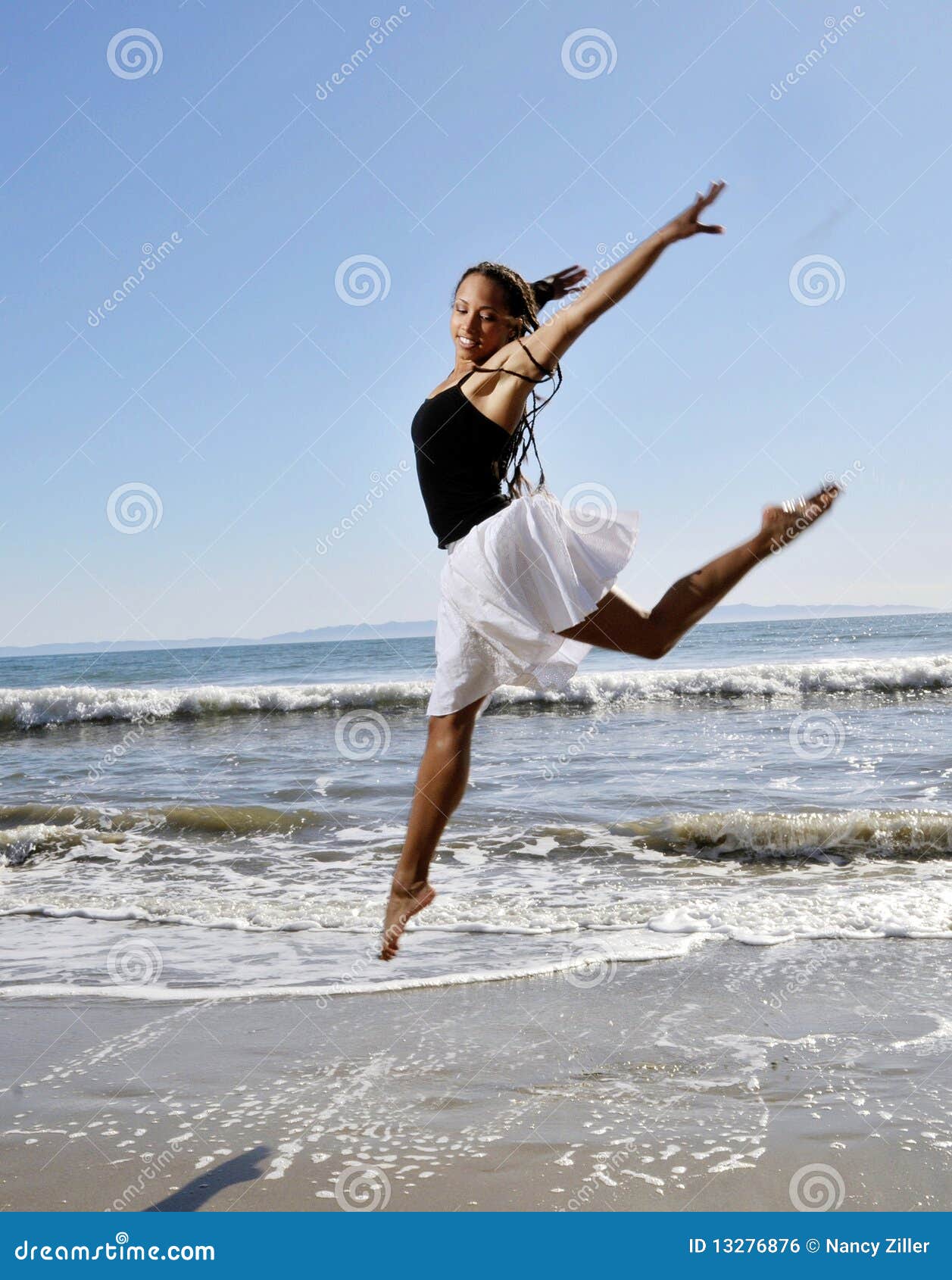 Beautiful Young Woman Leaping on Beach Stock Photo - Image of scene ...