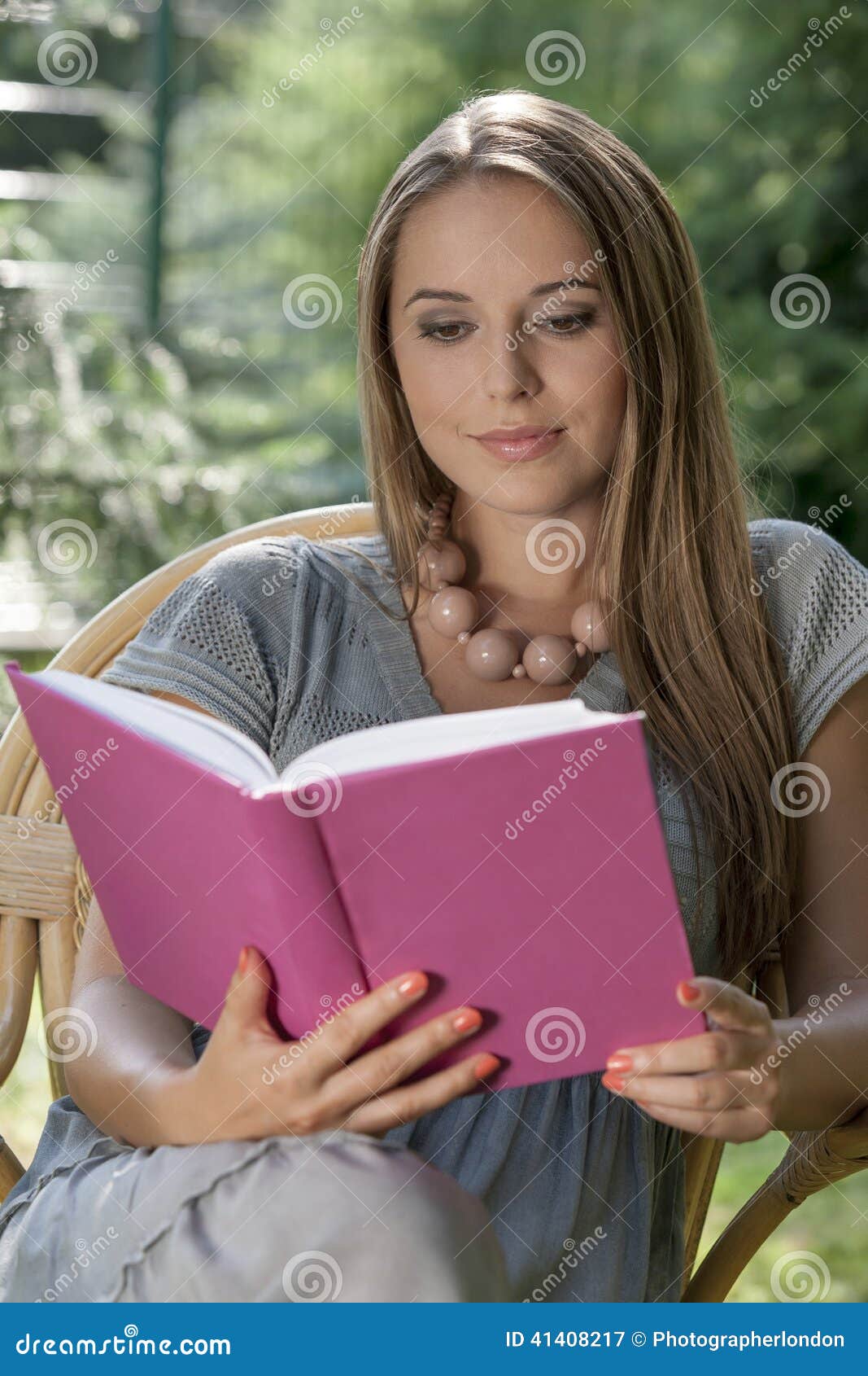 Beautiful Young Woman Reading Book in Park Stock Image - Image of ...