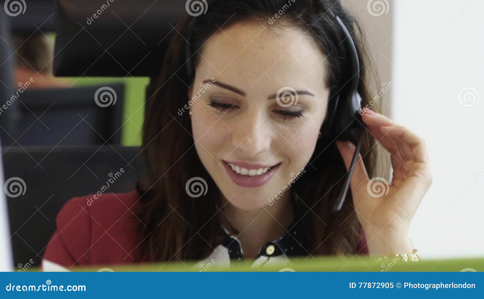 Beautiful Receptionist Stock Footage & Videos - 947 Stock Videos