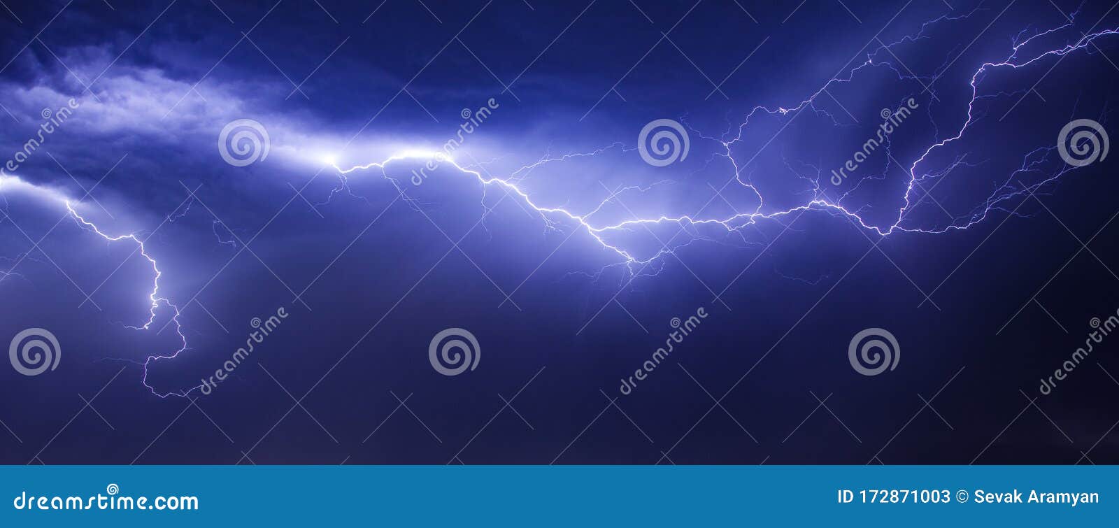 Beautiul and Dramatic Lightning in Sky Stock Image - Image of abstract ...