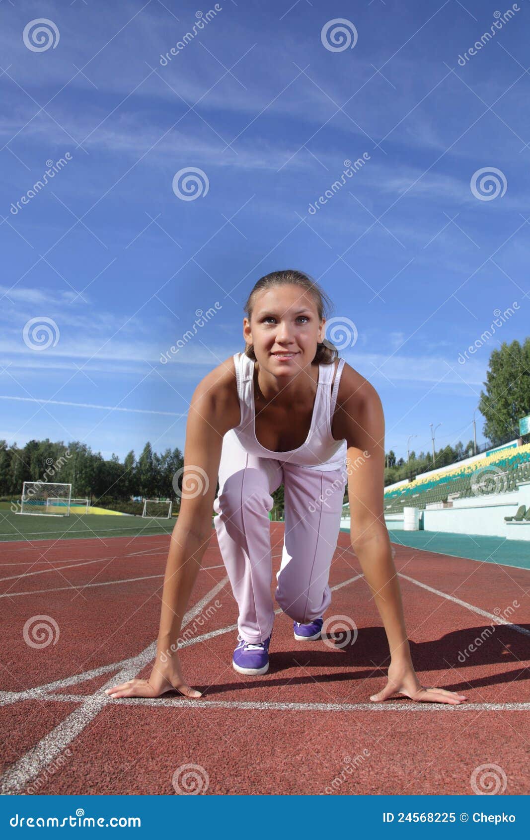 Beauty girl run stock image. Image of energy, marathon - 24568225
