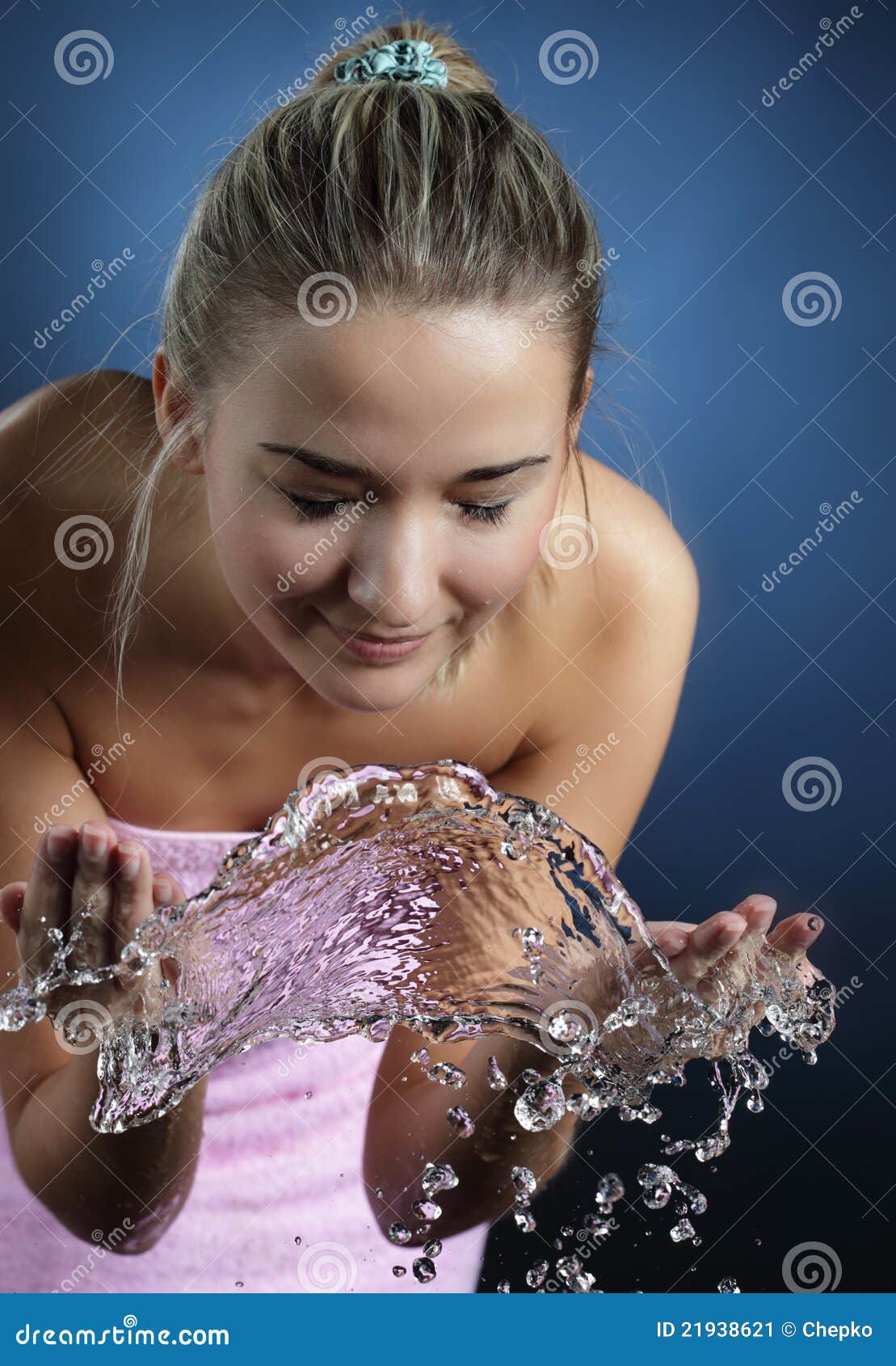 Beauty girl wash face stock image. Image of clean, beautiful - 21938621