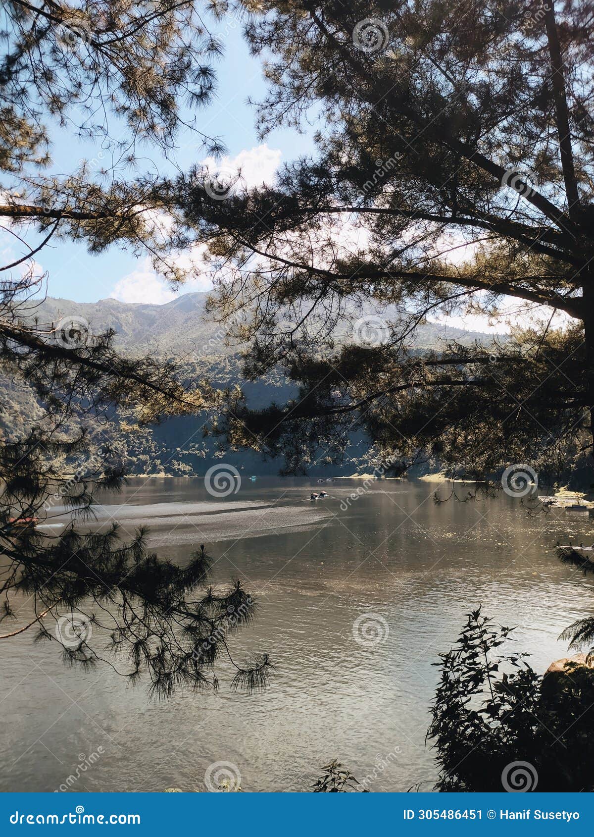 The beauty of Menjer Lake stock image. Image of vacation - 305486451