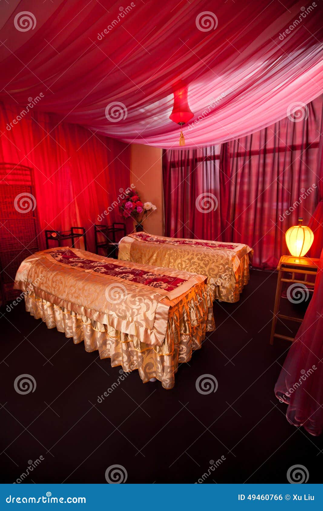 Beauty Parlor with Chinese Style Stock Photo - Image of chinese, parlor ...