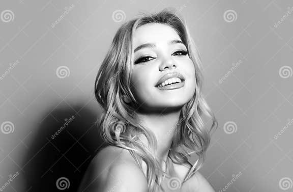 Beauty Portrait Of Happy Female Model Beautiful Tender Girl Stock Image Image Of Emotive